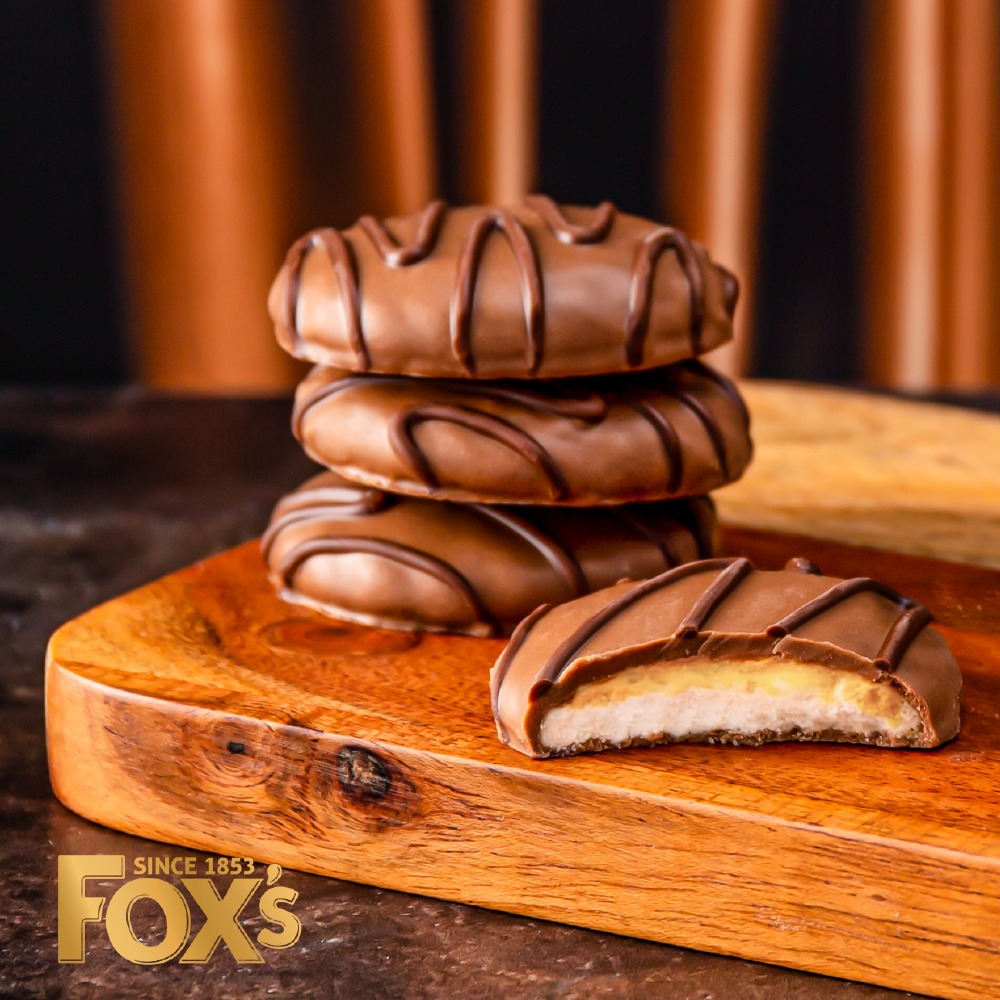 (EXP: 03/2024) FOX'S FABULOUS Chocolatey Winter Desserts Biscuit ...