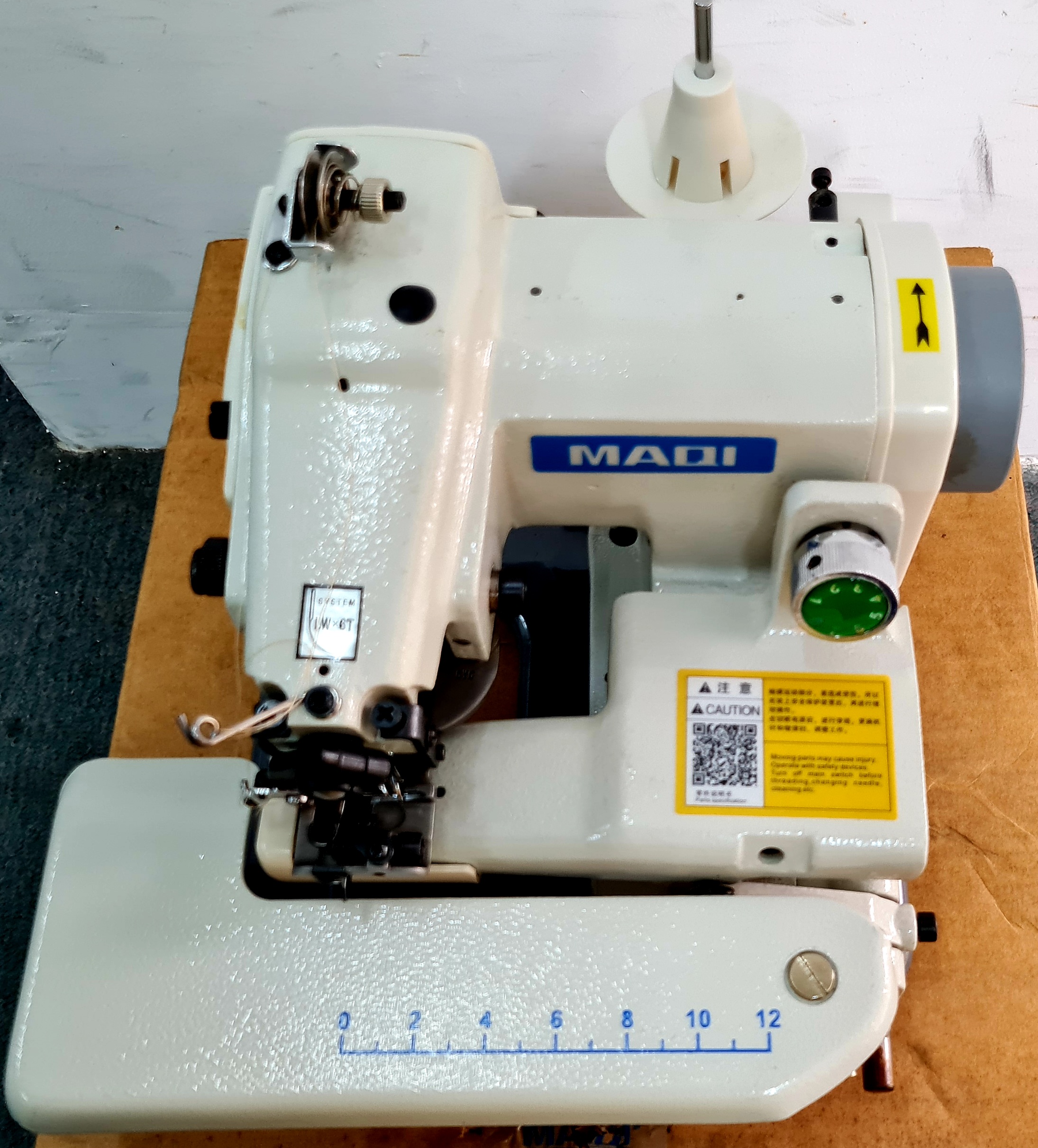 DESK-TYPE BLIND STITCH SEWING MACHINE (MAQI BRAND) / MESIN JAHIT BLIND ...