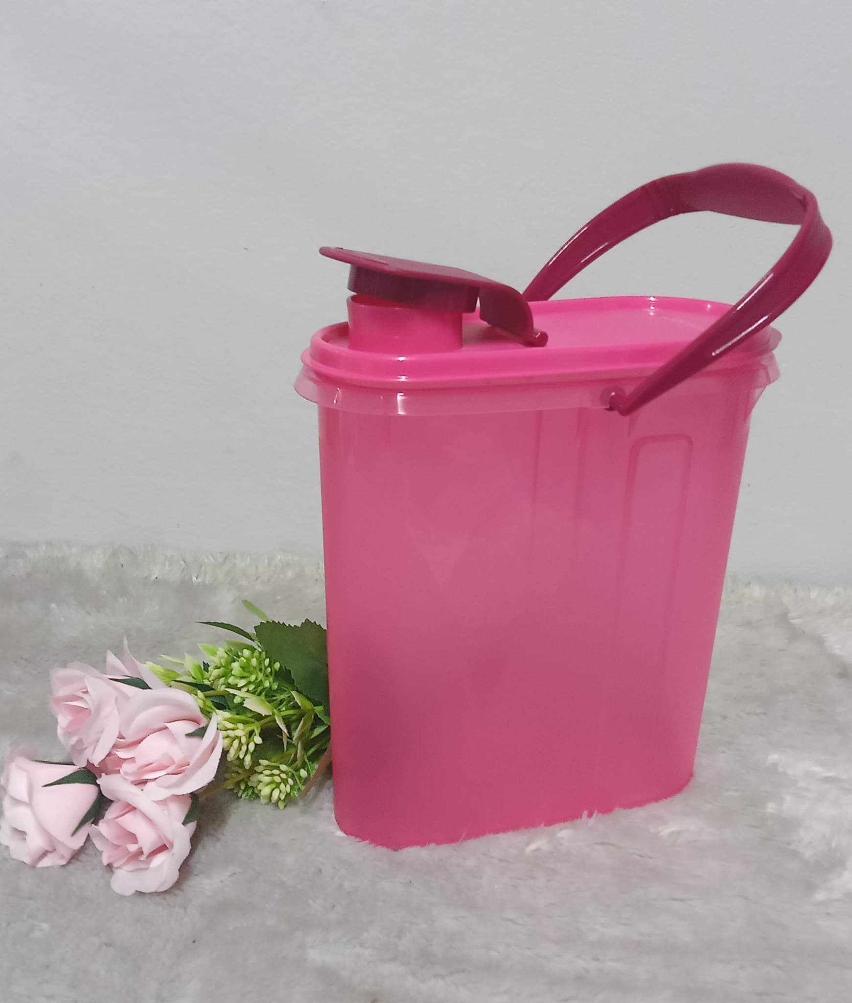 3 warna : Tupperware Beverage Buddy 1.9L Botol air tupperware botol ...