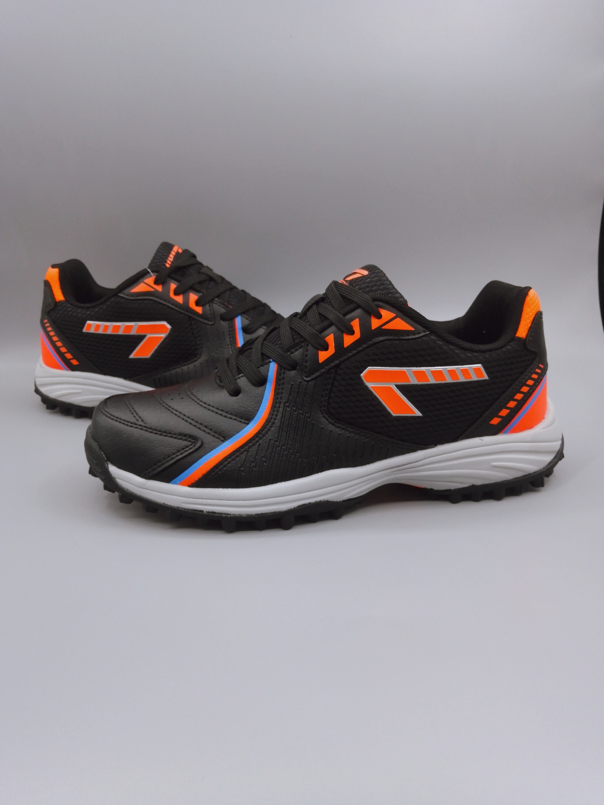 Line7 Men Turf Shoes L7 Saber | Shopee Malaysia