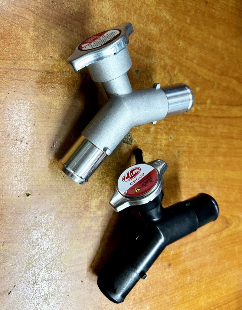 TOYOTA VIOS NCP93 THERMOSTAT HOUSING RADIATOR PIPE Y JOINT WITH CAP ...