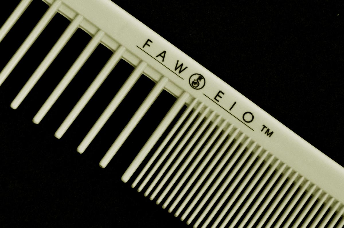 180 ℃ Heat-resistance POM-200-A Cutting Comb Taiwan FAWEIO/Sisir dengan ...