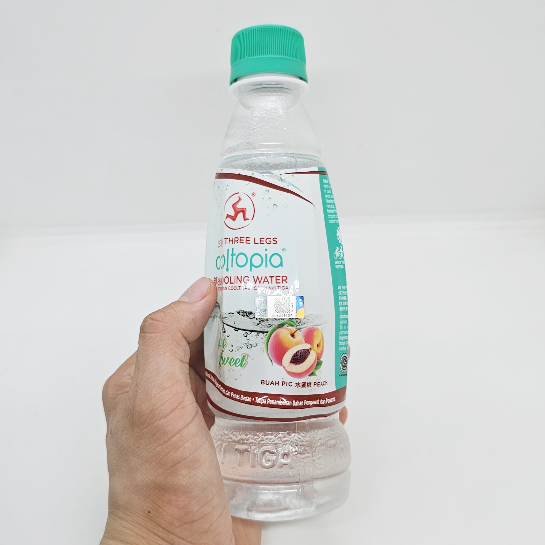 Cooltopia Cooling Water (320ml / HALAL) Limau / Laici / Guava / Peach ...