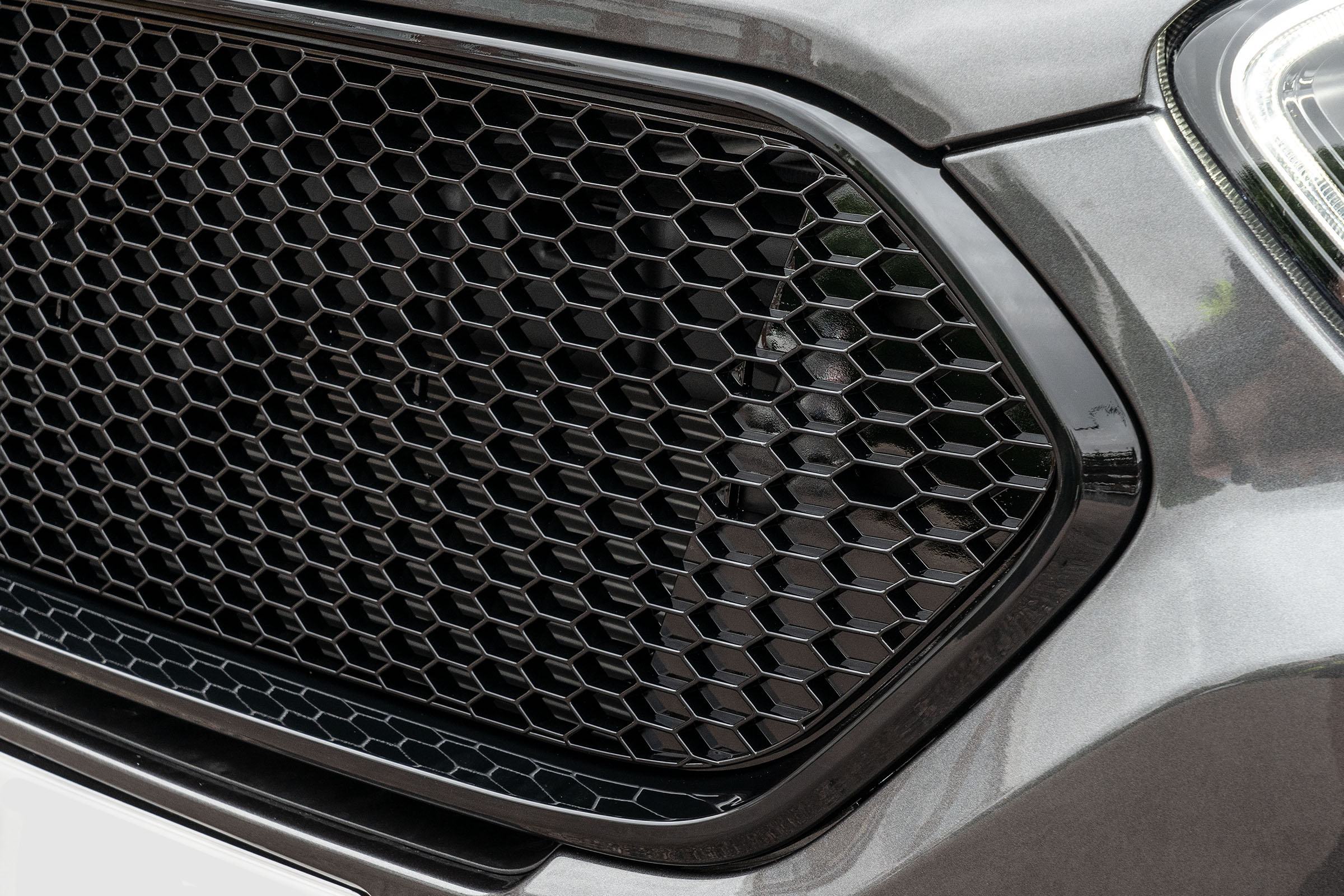 Perodua Bezza 2020-2022 Ready Cut Honeycomb Grill Full Set Top Bottom ...