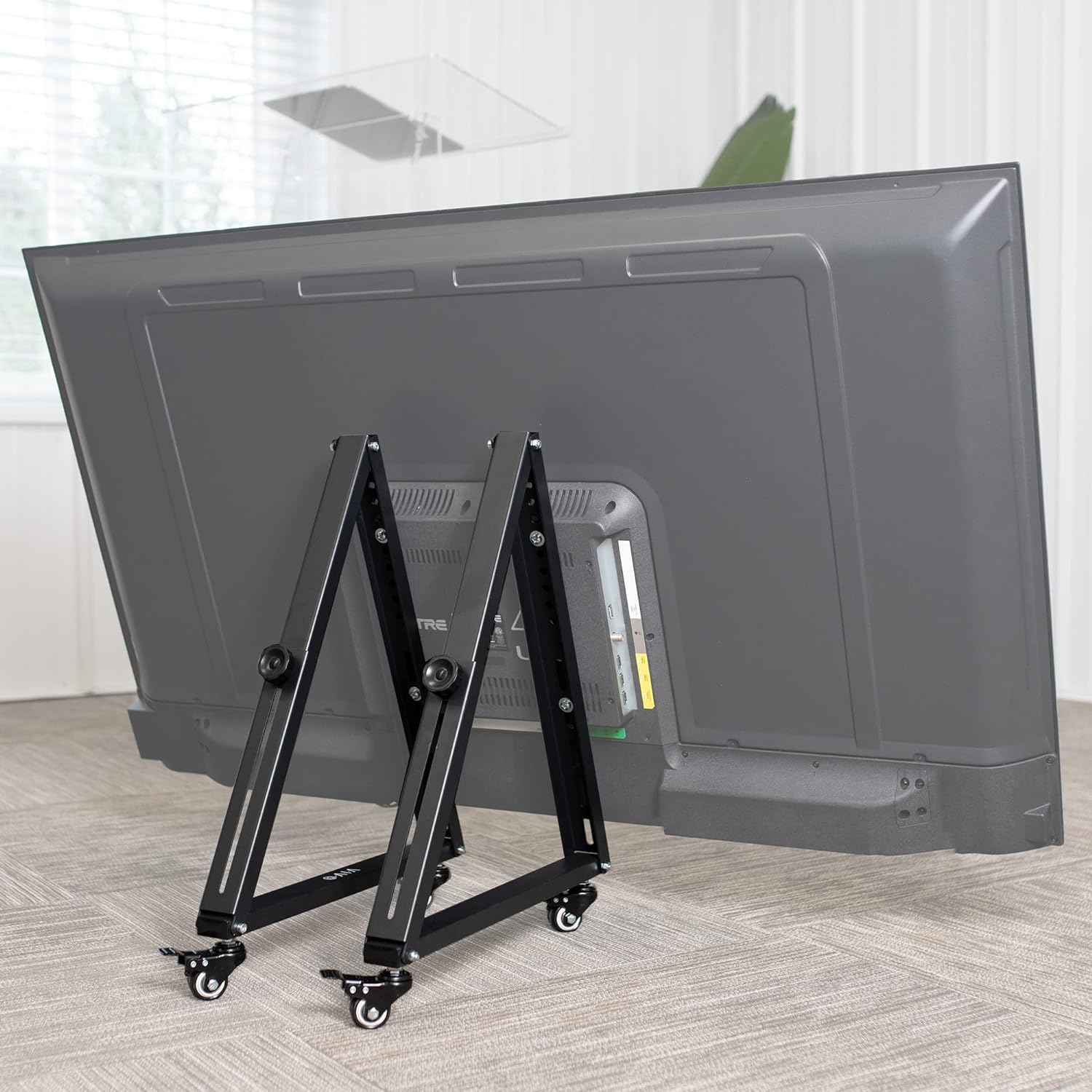 Low Height TV Stand with Wheels Moveable Low Profile Stage Floor TV ...