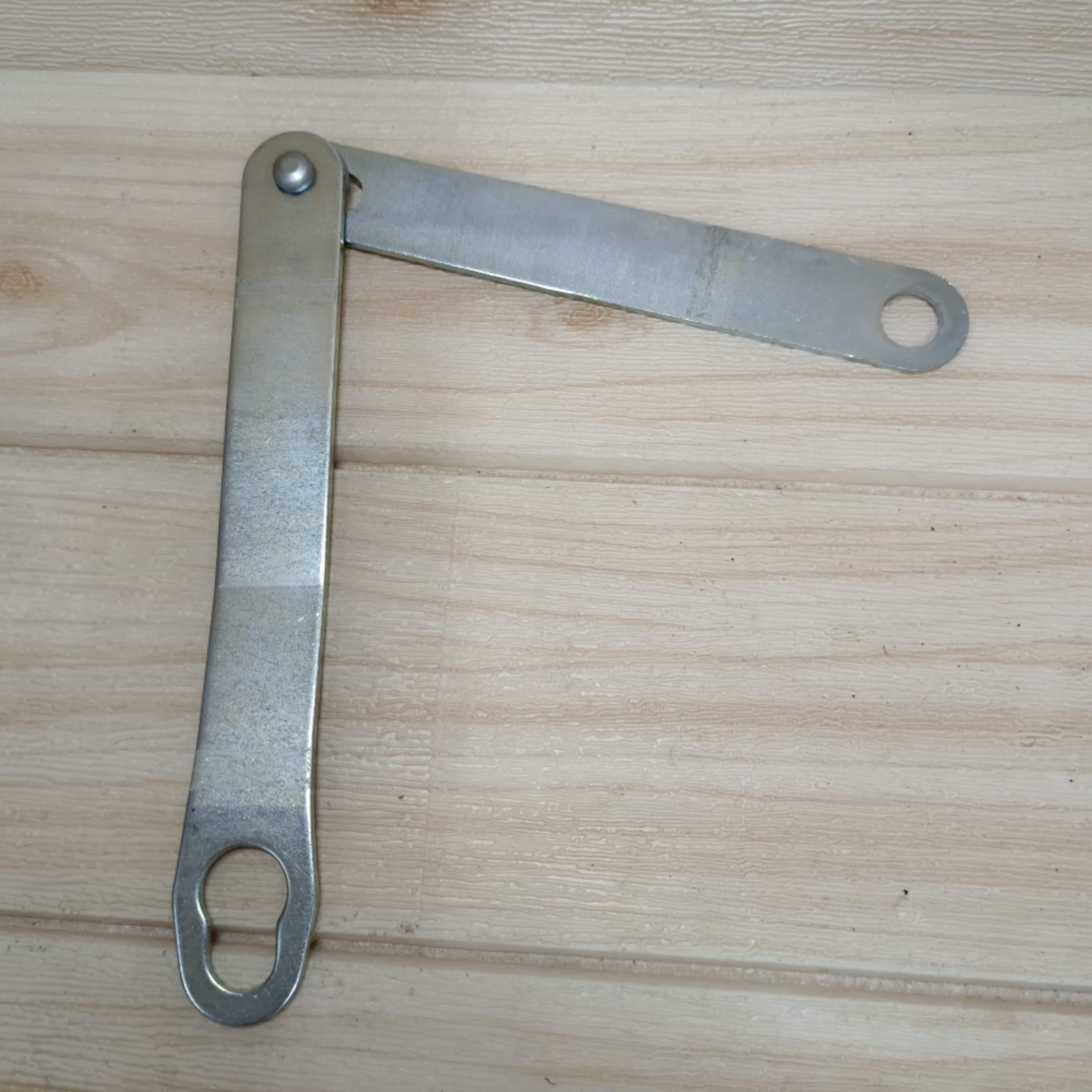 TOYOTA HILUX REVO GUN125, GUN126 REAR TAIL GATE DOOR HOLDER BRACKET ...