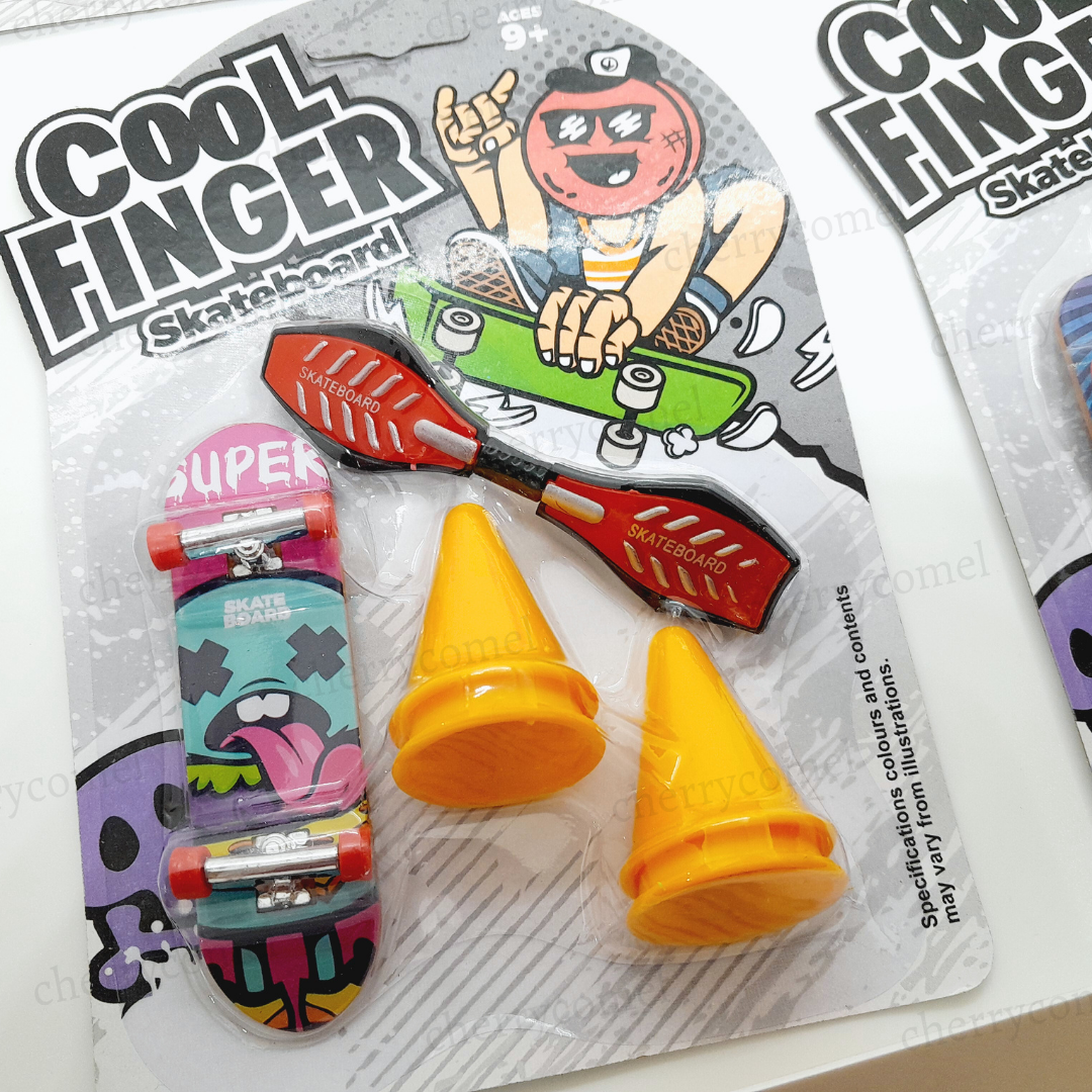 6 Pcs Finger Skateboard Set Finger Waveboard Mini Skateboard Set with ...
