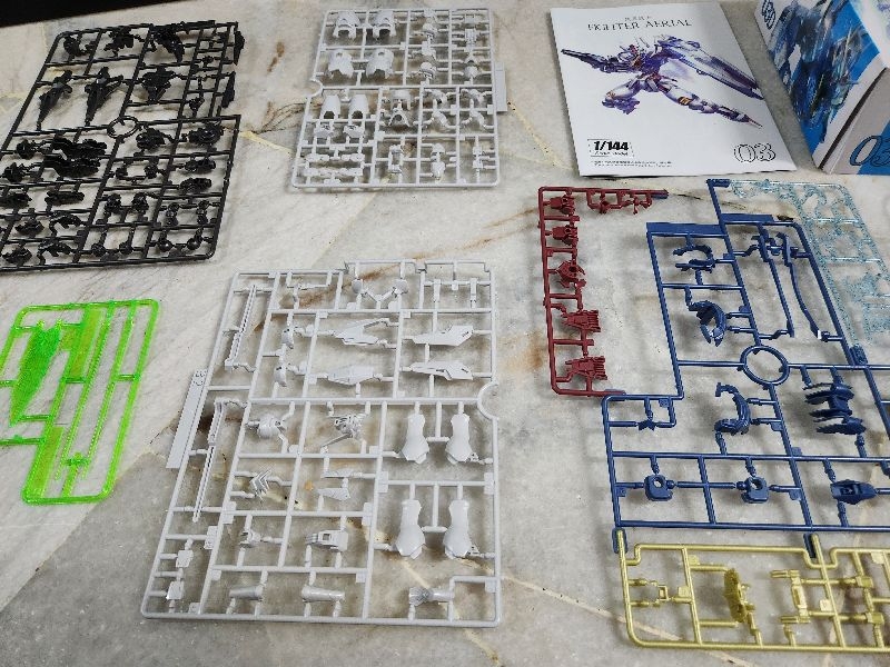 HG 1/144 Gundam Aerial / Calibarn / Mirasoul Flight Unit / Permet Score ...