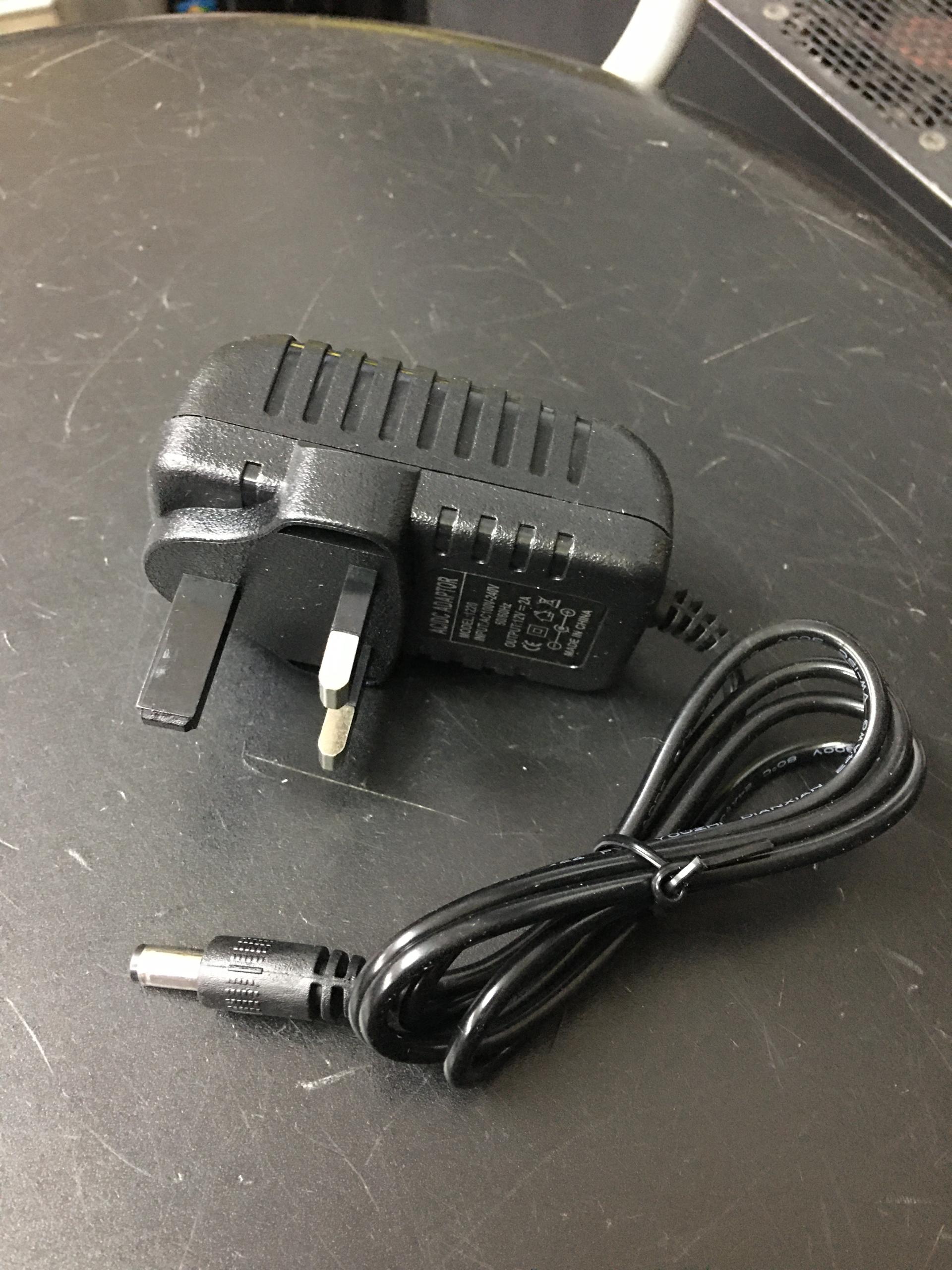 TINYTECH PW-12V2A/5525 AC/DC POWER DAPTER 12V 2A 24W | Shopee Malaysia