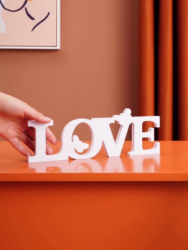 Table Home Decor Wall Decor Alphabet Letter Box Huruf Hiasan Love Wall ...