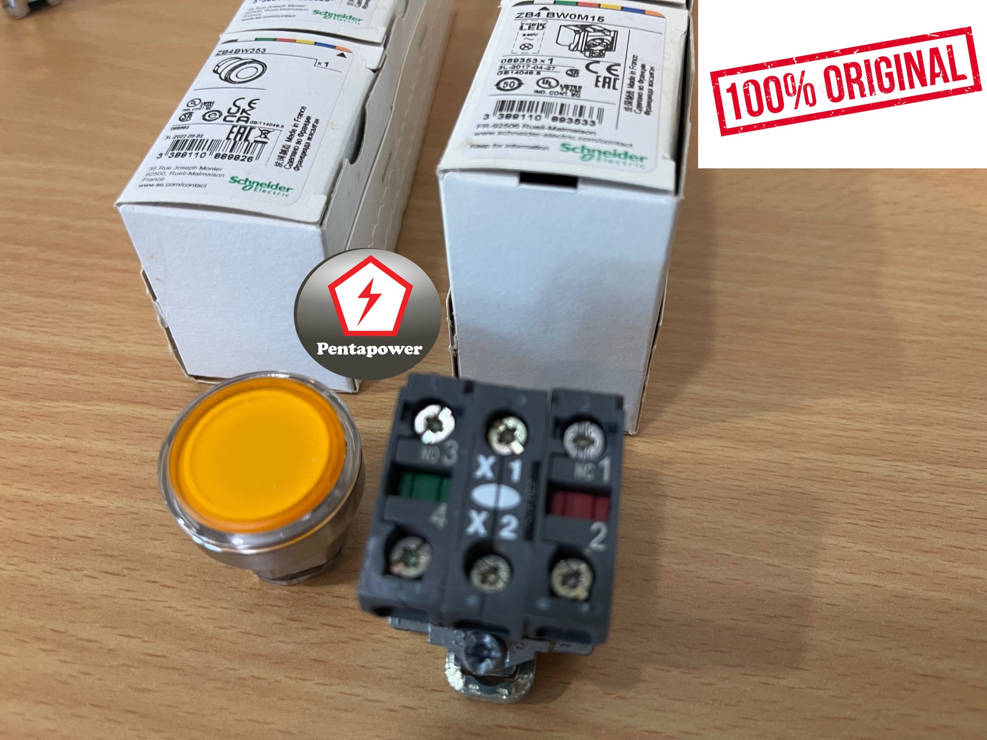 SCHNEIDER XB4BW35M5 ( ZB4BW353 + ZB4BW0M15 ) Illuminated push button ...