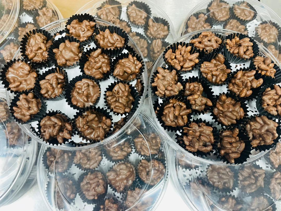 GRANDEUR Rice Bubbles with Milk Chocolate Bertih Beras dengan Coklat ...