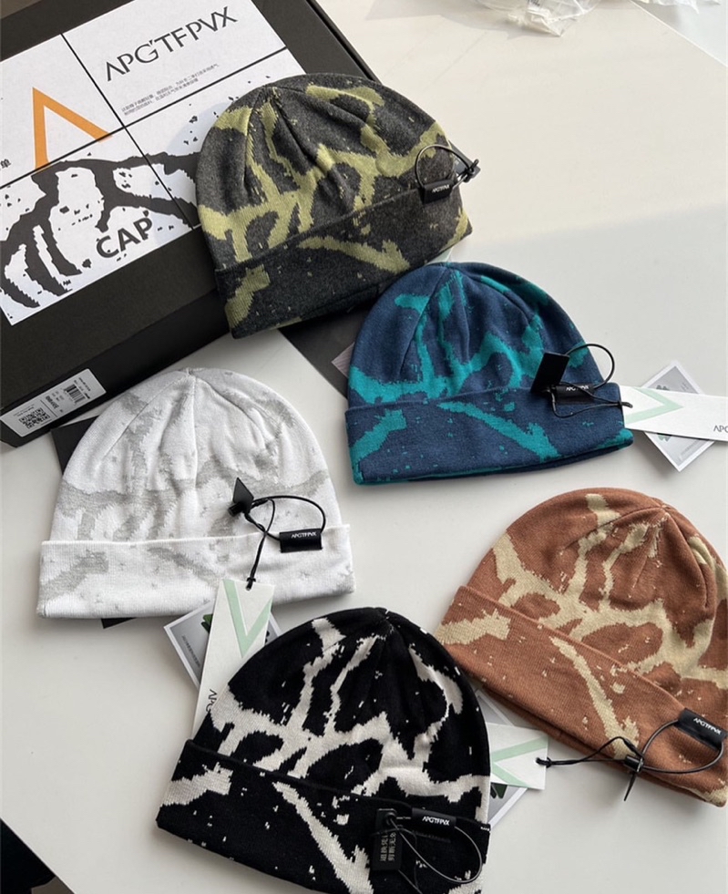 APG’TFPVX Grotto Toque Beanie Graphite Solutude BRAND NEW | Shopee Malaysia