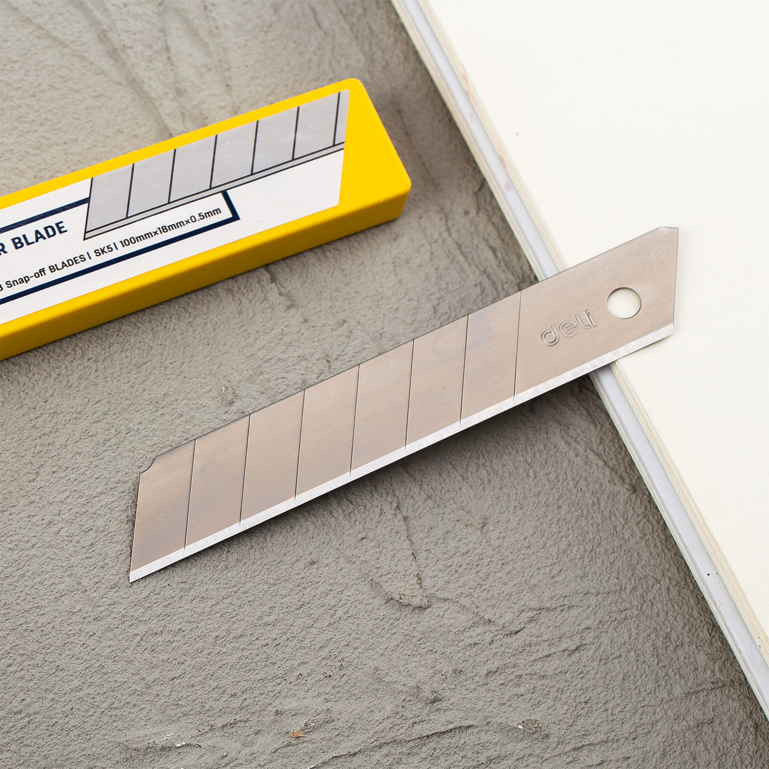 Deli Utility Cutter Knife Blade Refill 8 Snaps/13 Snaps (10pcs/box) Sharp Blades 9mm 18mm ...