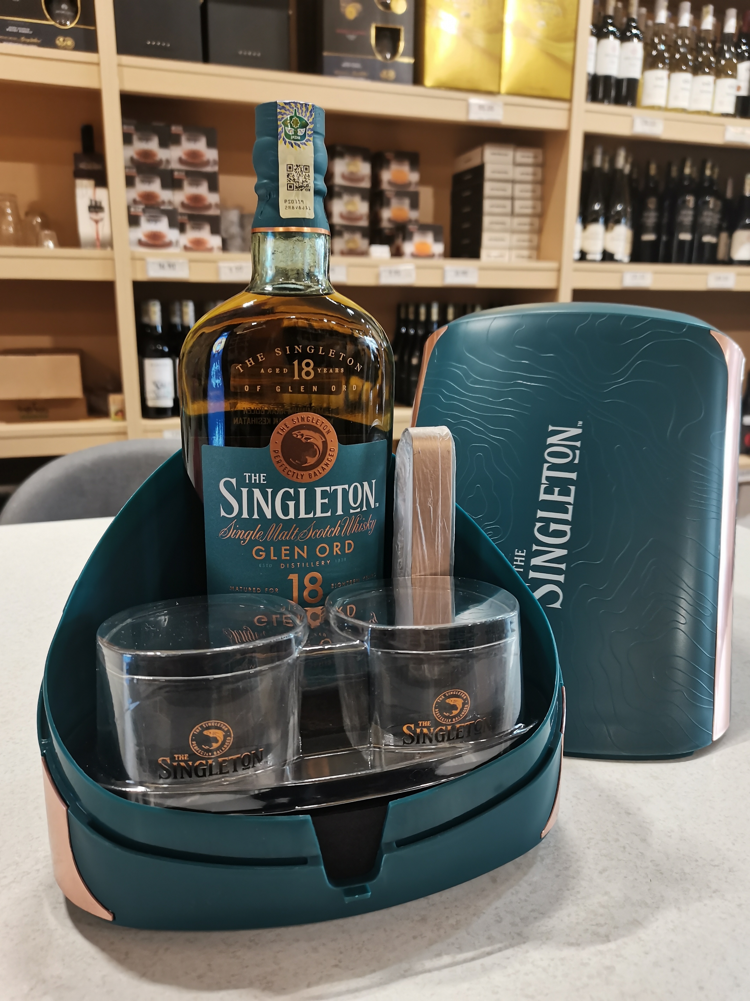 Singleton Of Glen Ord 18 Year Old Single Malt Whisky Bar Kit 2024 ...