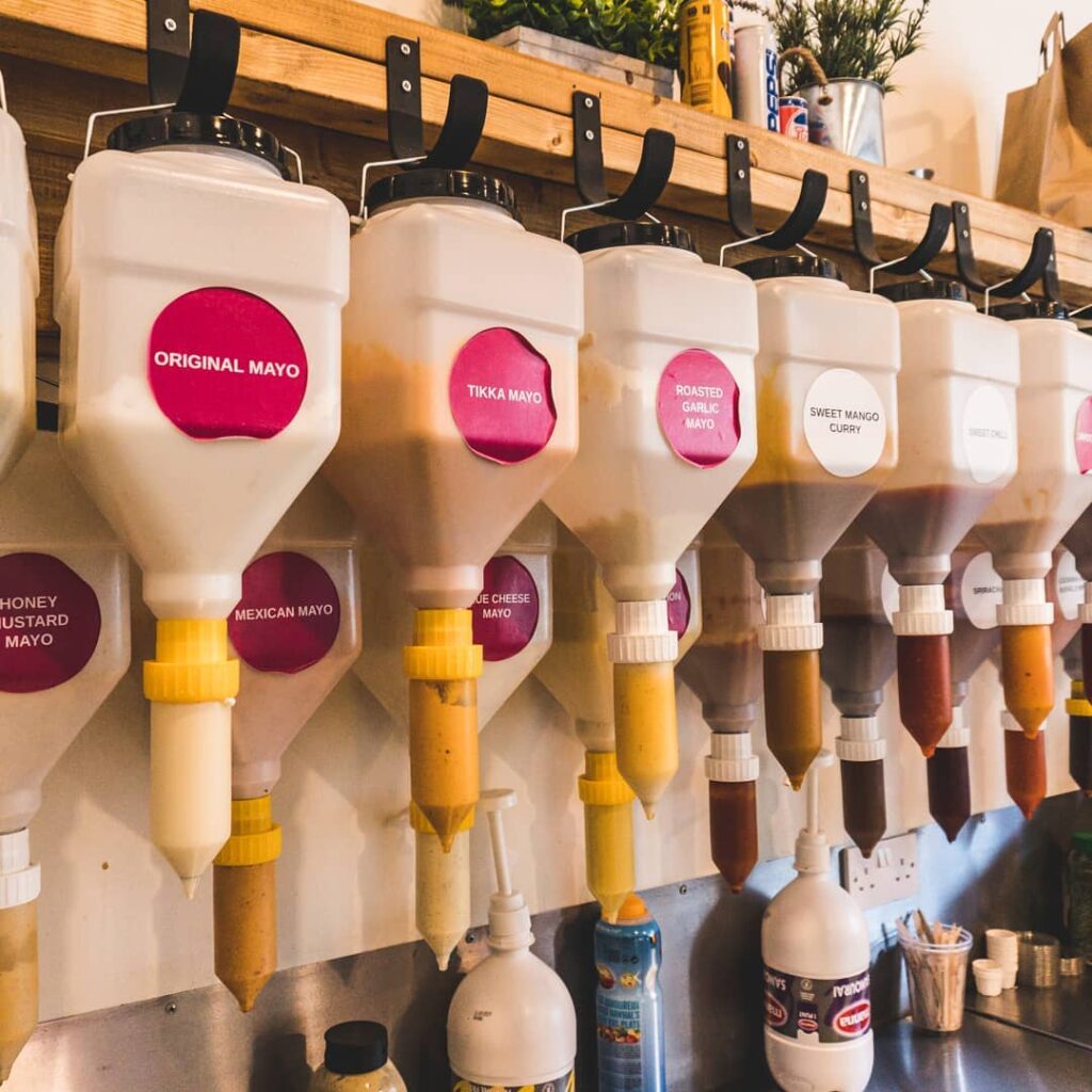 5.5L Refillable Hanging Sauce Dispenser Sos Gantung 5.5Liter Mayo Sauce ...