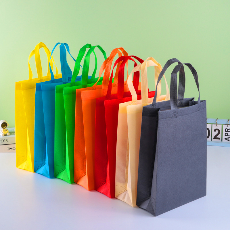 𝗥𝗘𝗖𝗬𝗖𝗟𝗔𝗕𝗟𝗘 》A4 Size Plain Color Non Woven Bag Eco Friendly Shopping ...