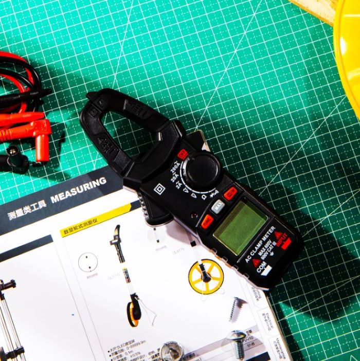 [NEW] DELI DL334201 Clamp Multimeter CAT III 600V Digital LCD Display ...