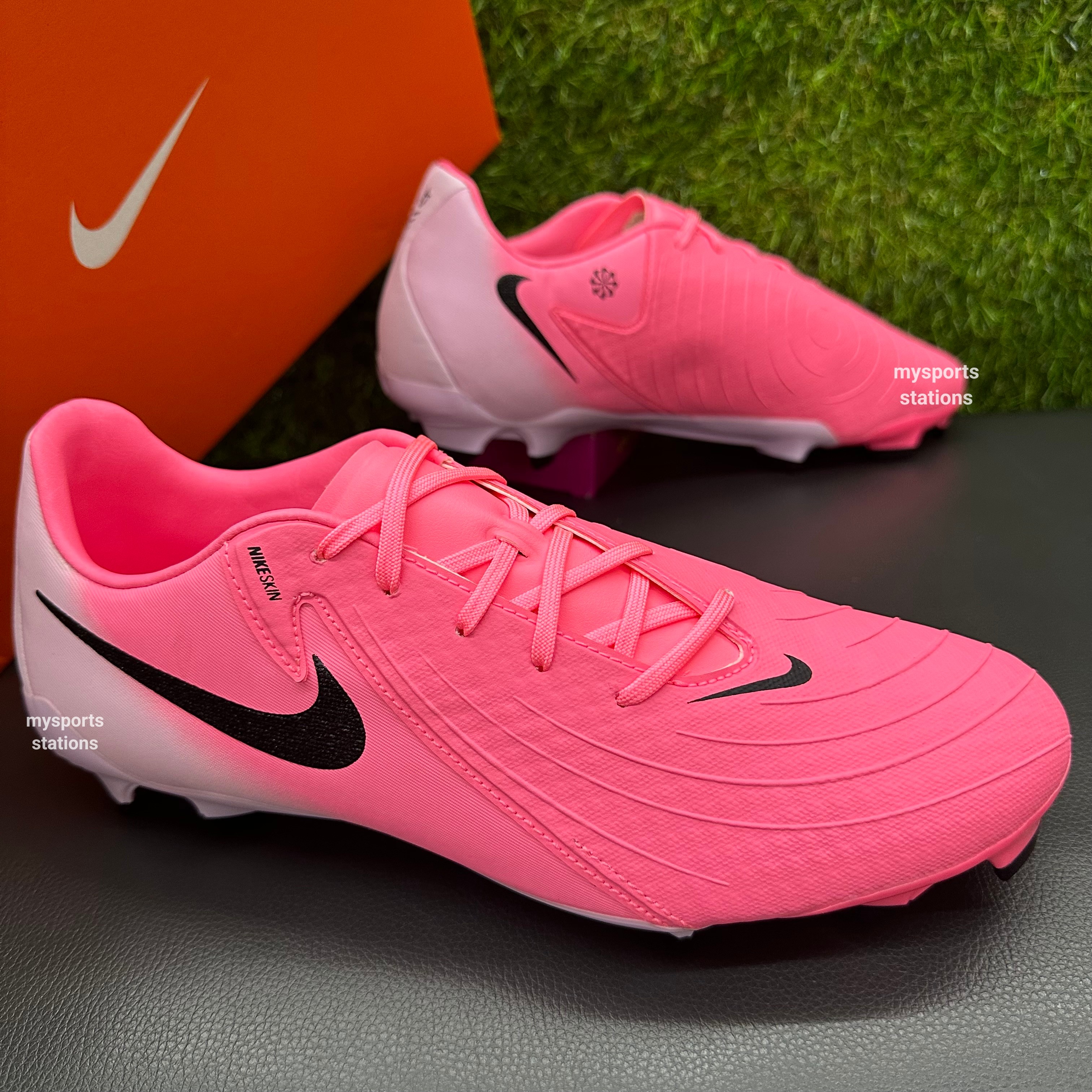 Nike Phantom GX II Academy FG/MG [FD6723] Football Shoes | Soccer Boots ...