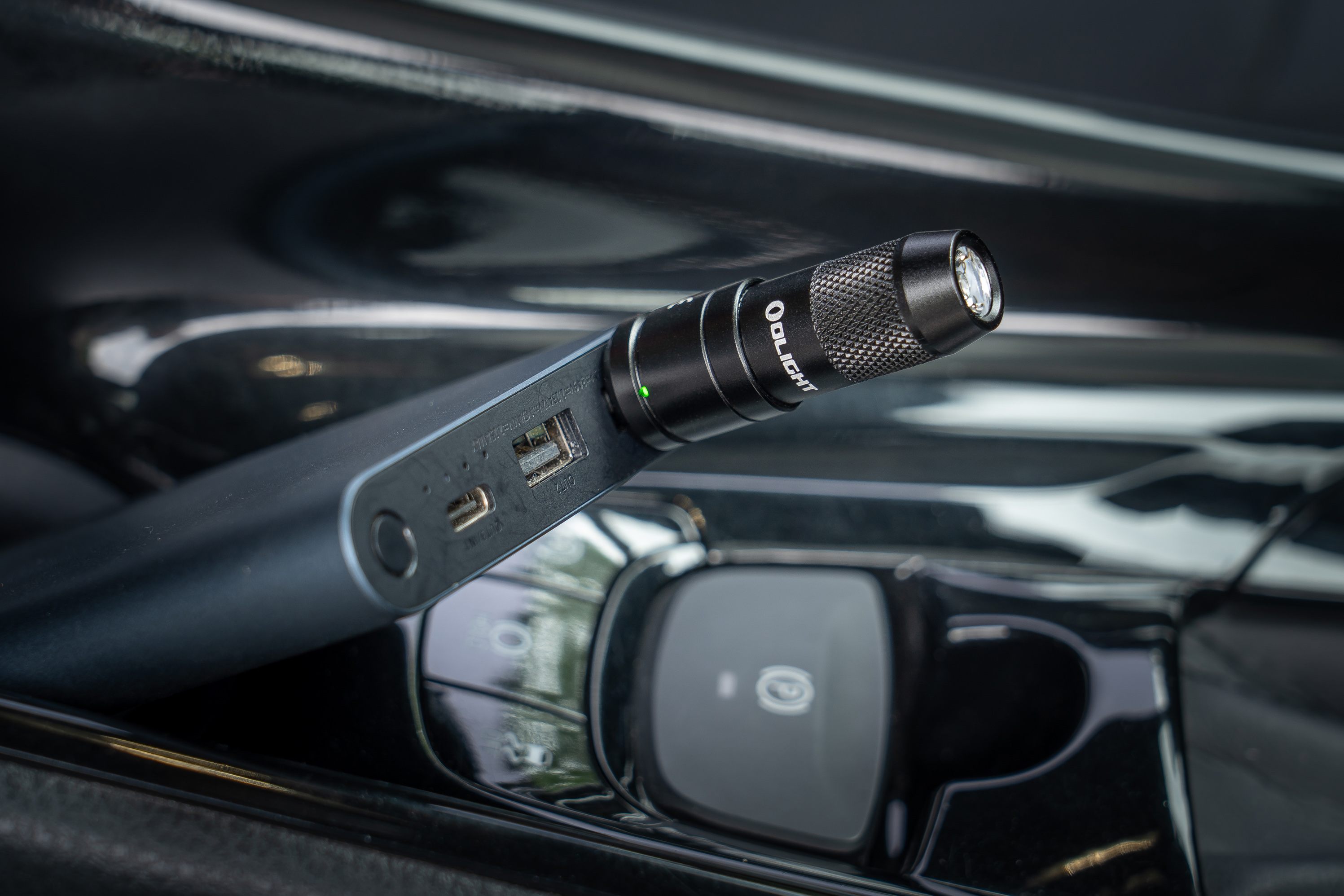 Olight imini 2 Rechargeable Mini Flashlight Instant Activation Camping ...
