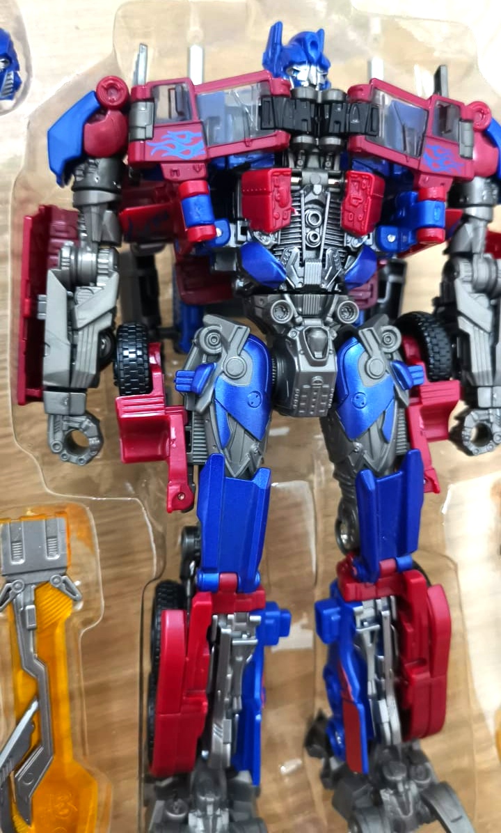 Dr Toy 🌈 2 in 1 SS05 Optimus Prime Transformers Studio Series Voyager ...