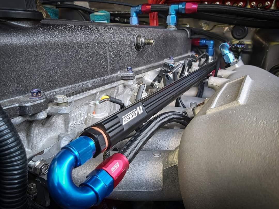 Works Engineering Fuel Rail Kit for Toyota Supra 3.0 2JZ Fuel Rail Kit ...