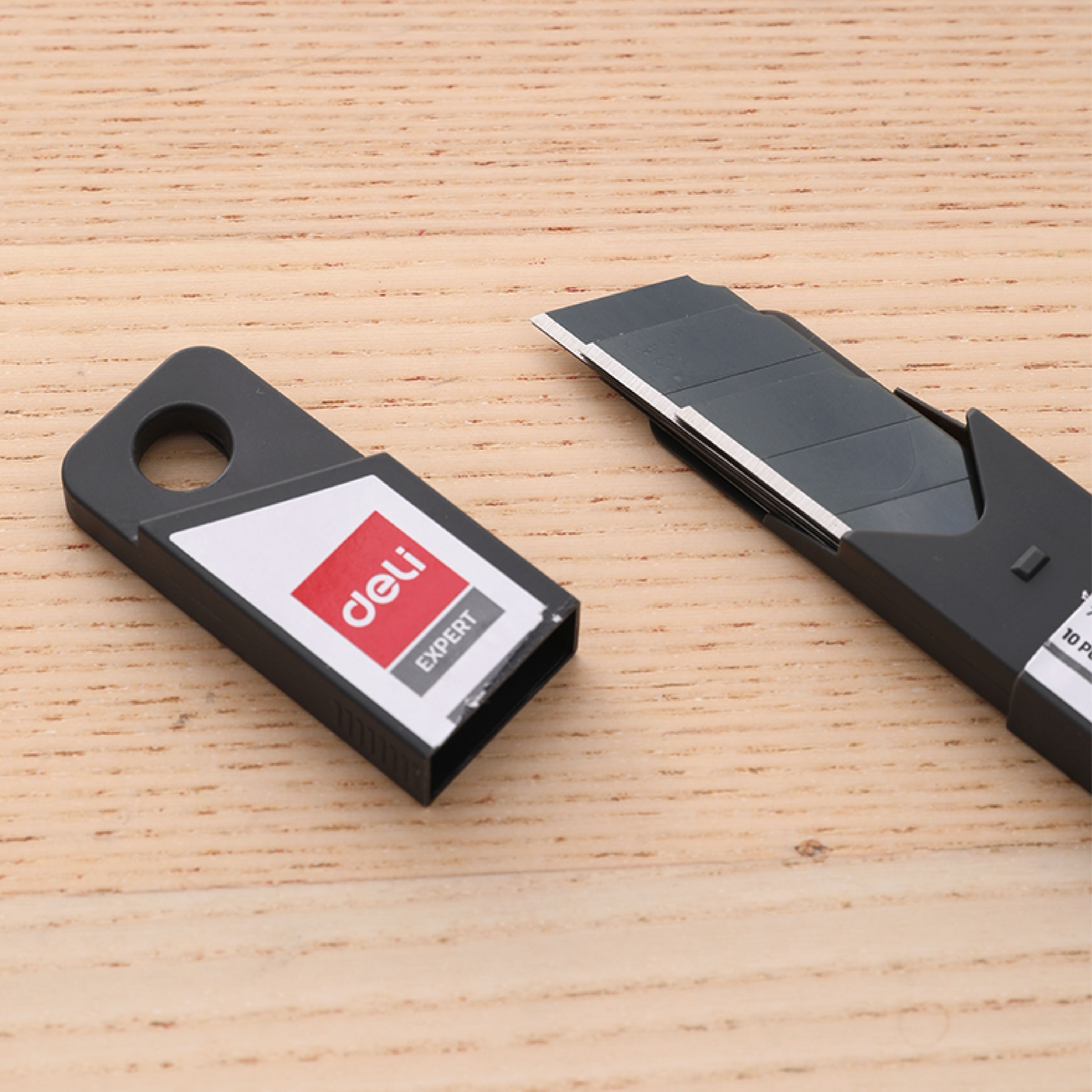 Deli Cutter Blade Refill for Universal Cutter Knife SK5 Alloy Steel (10 ...