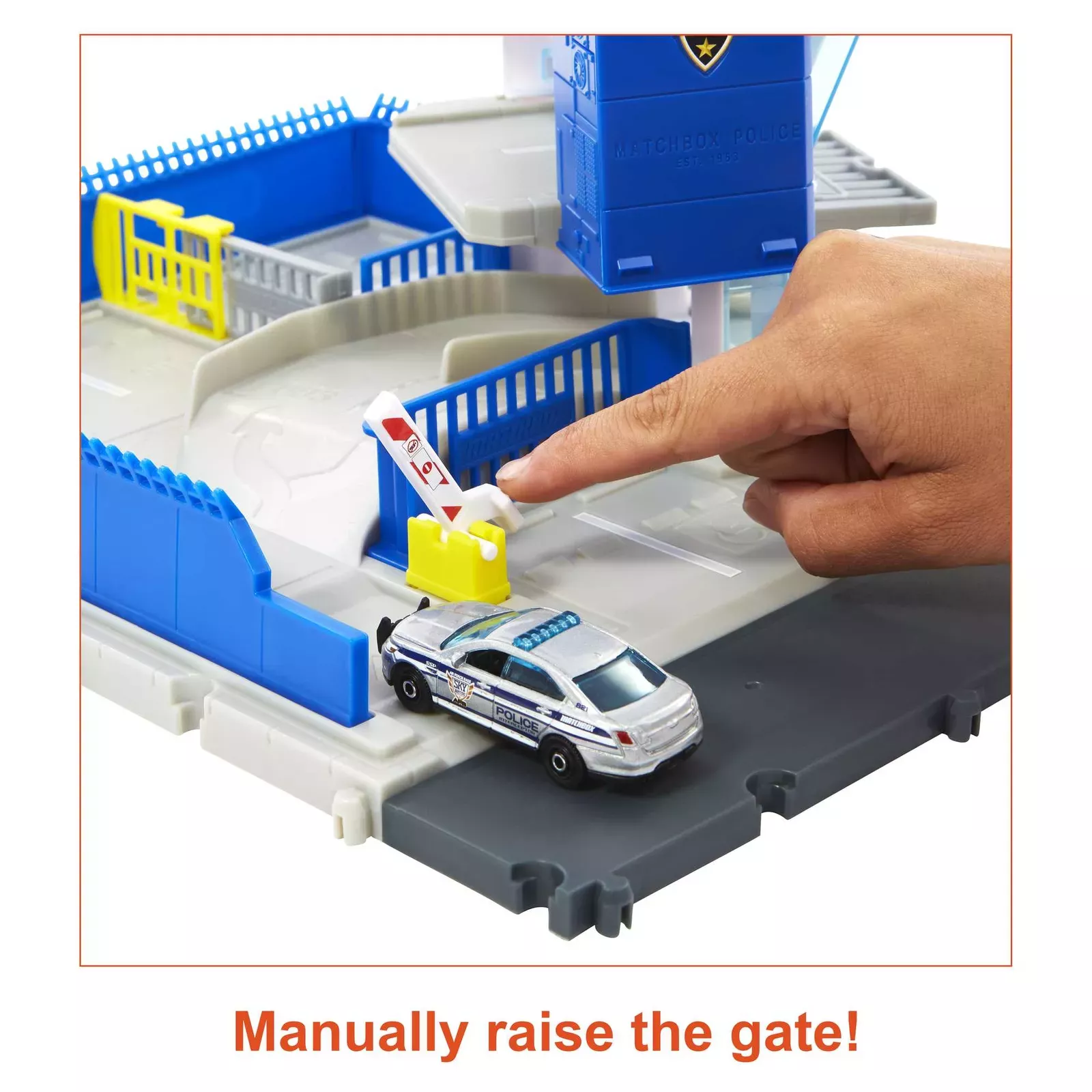 Matchbox Police Station Dispatch, Playset (HHW22) | Shopee Malaysia