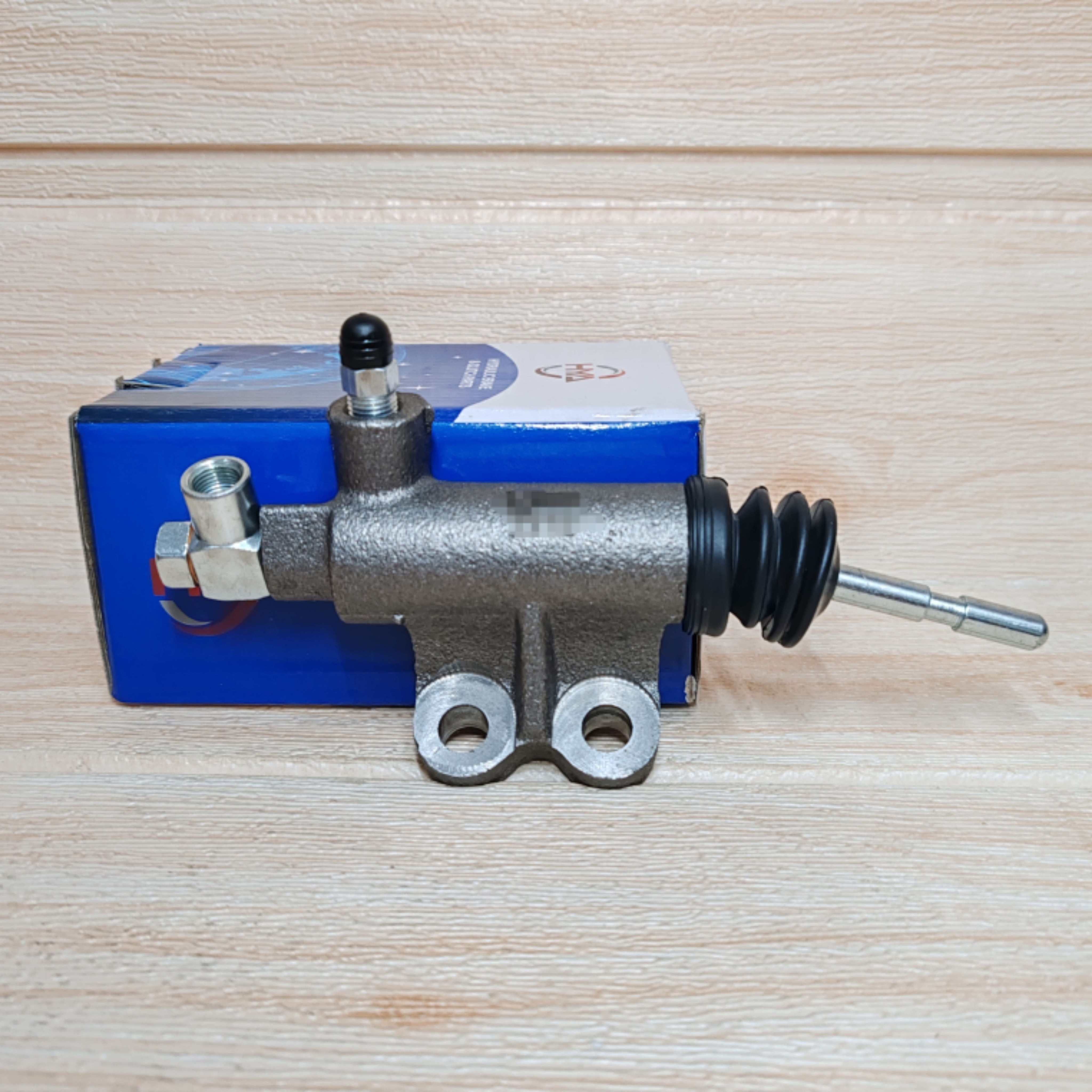 MITSUBISHI PAJERO V6 , V32 ,V34 BOTTOM / LOWER CLUTCH PUMP CYLINDER COC ...
