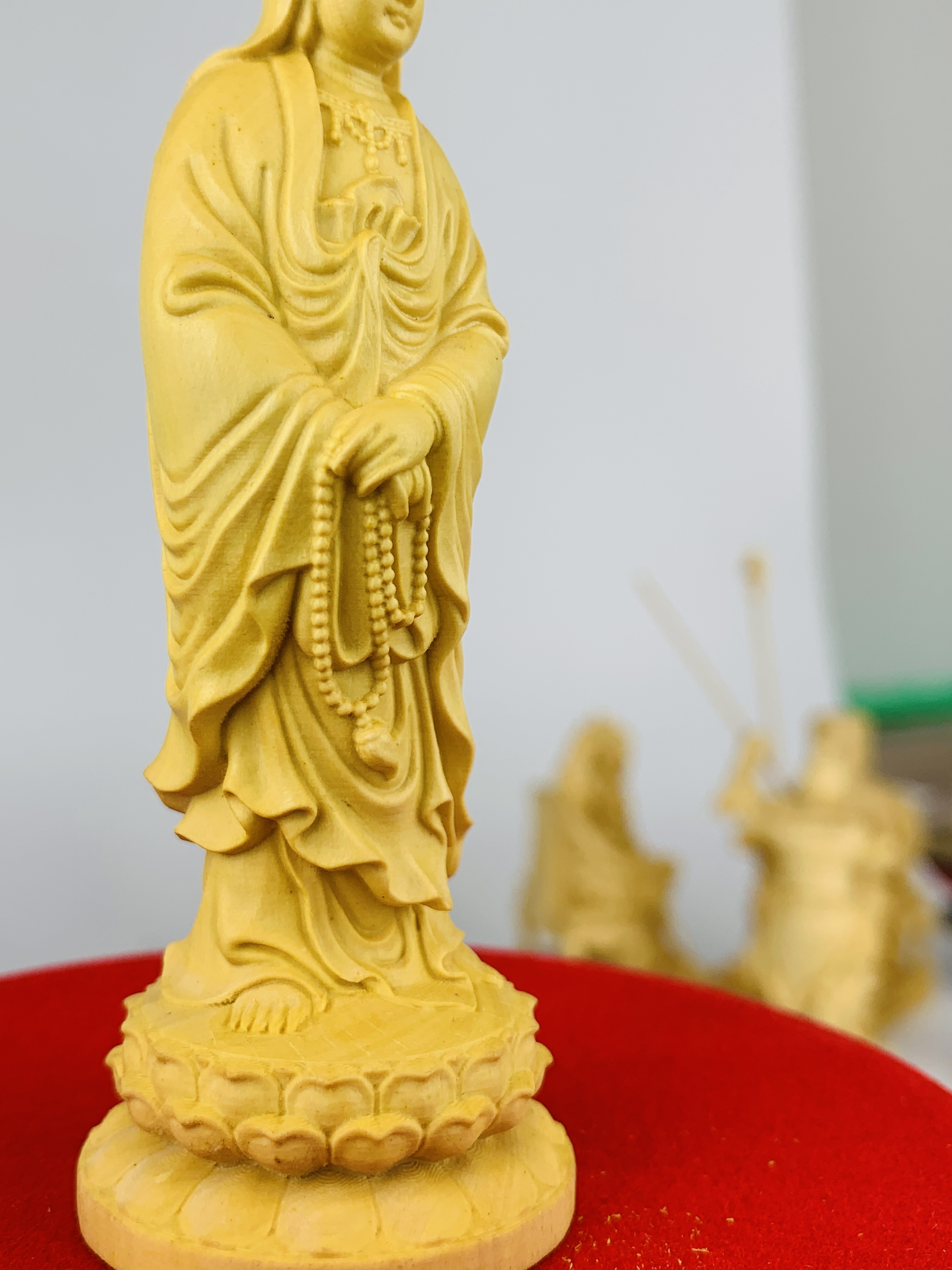 YMS 木雕精致小神像（多种款式 细致雕刻）神像 小神像 枟木小神像 黄杨木小神像 济公 三太子 观音 赵光明武财神 财神 关公 木色小神像 ...