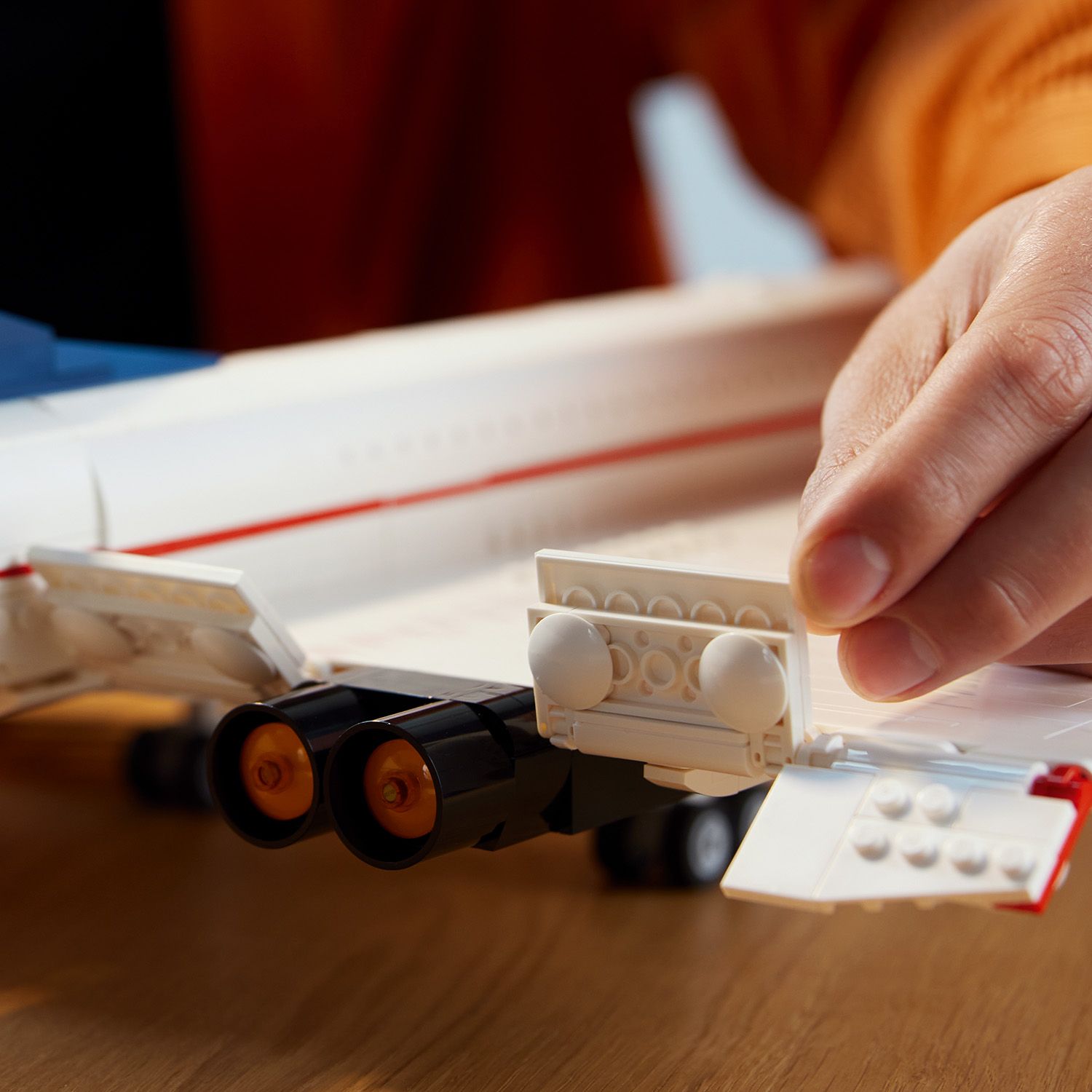 LEGO Icons 10318 Concorde Building Set (2,083 Pieces) | Shopee Malaysia