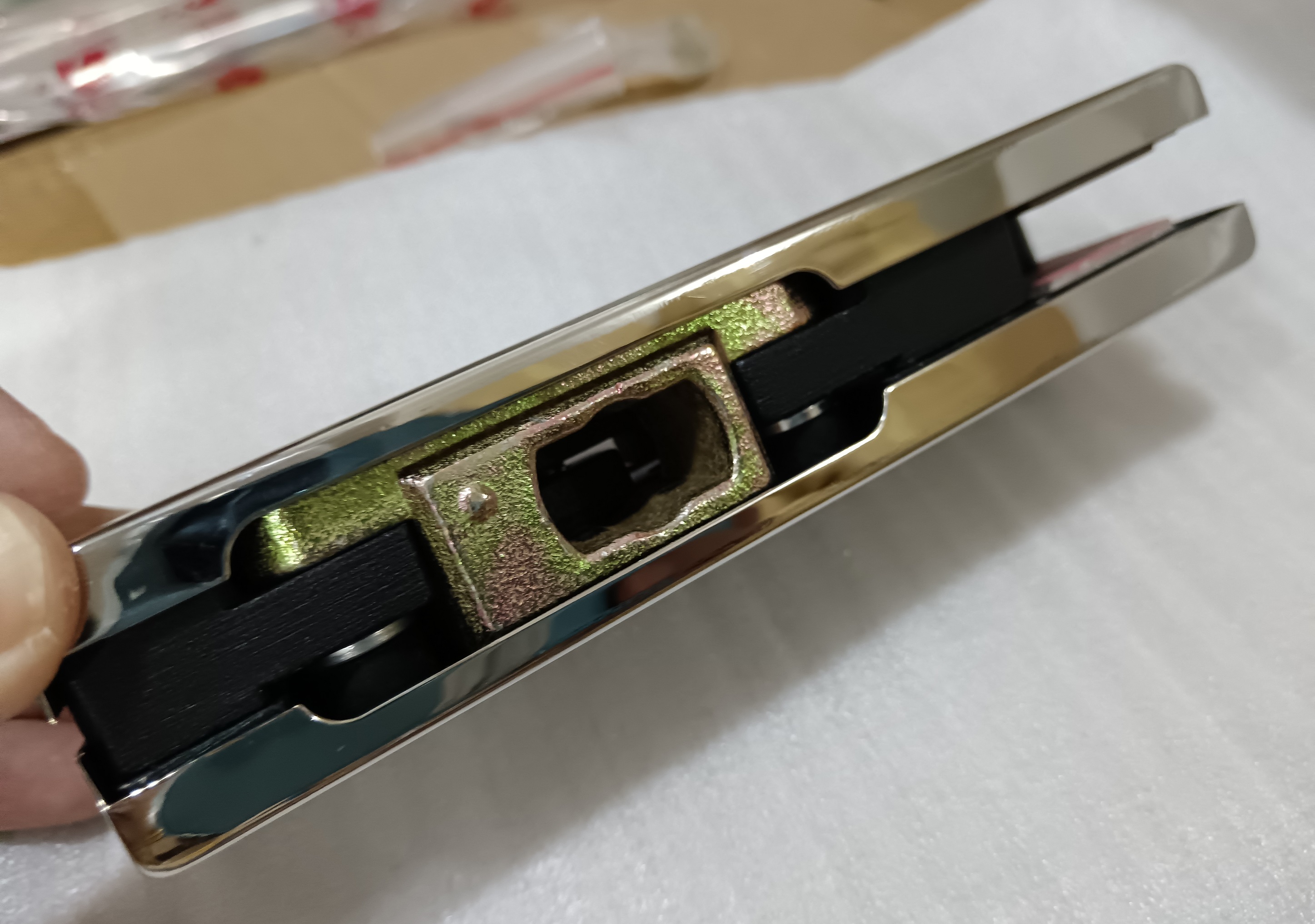 VVP FT10 Patch Bottom Patch FT10 glass clamp Bottom Glass Fitting Kaca pintu pengapit VVP 玻璃门夹 ...