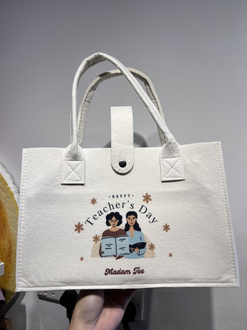 HADIAH HARI GURU / Teacher Gift Present Teacher's Day Tote Beg Felt Bag ...