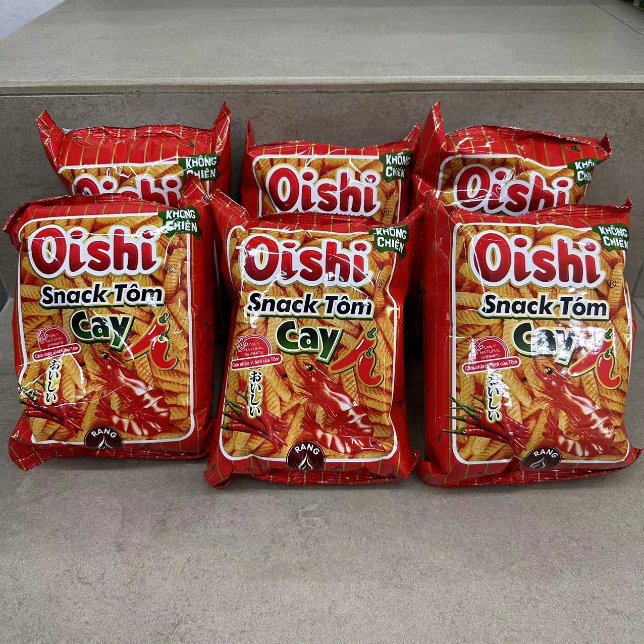 Oishi 7 Vi - Snack Xot Chua Ngot / Tom Cay / Bi Do Vi Bo Nuong / Pho Mai / Bap Vi Sua / Muoi Ot ...