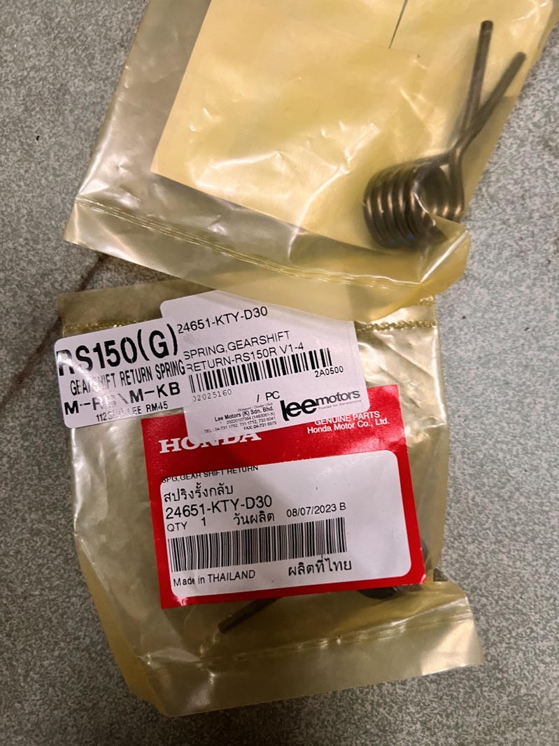 HONDA RS150 v1 v2 RSX GEAR SHIFT RETURN SPRING ORIGINAL 24651-KTL-D30 ...