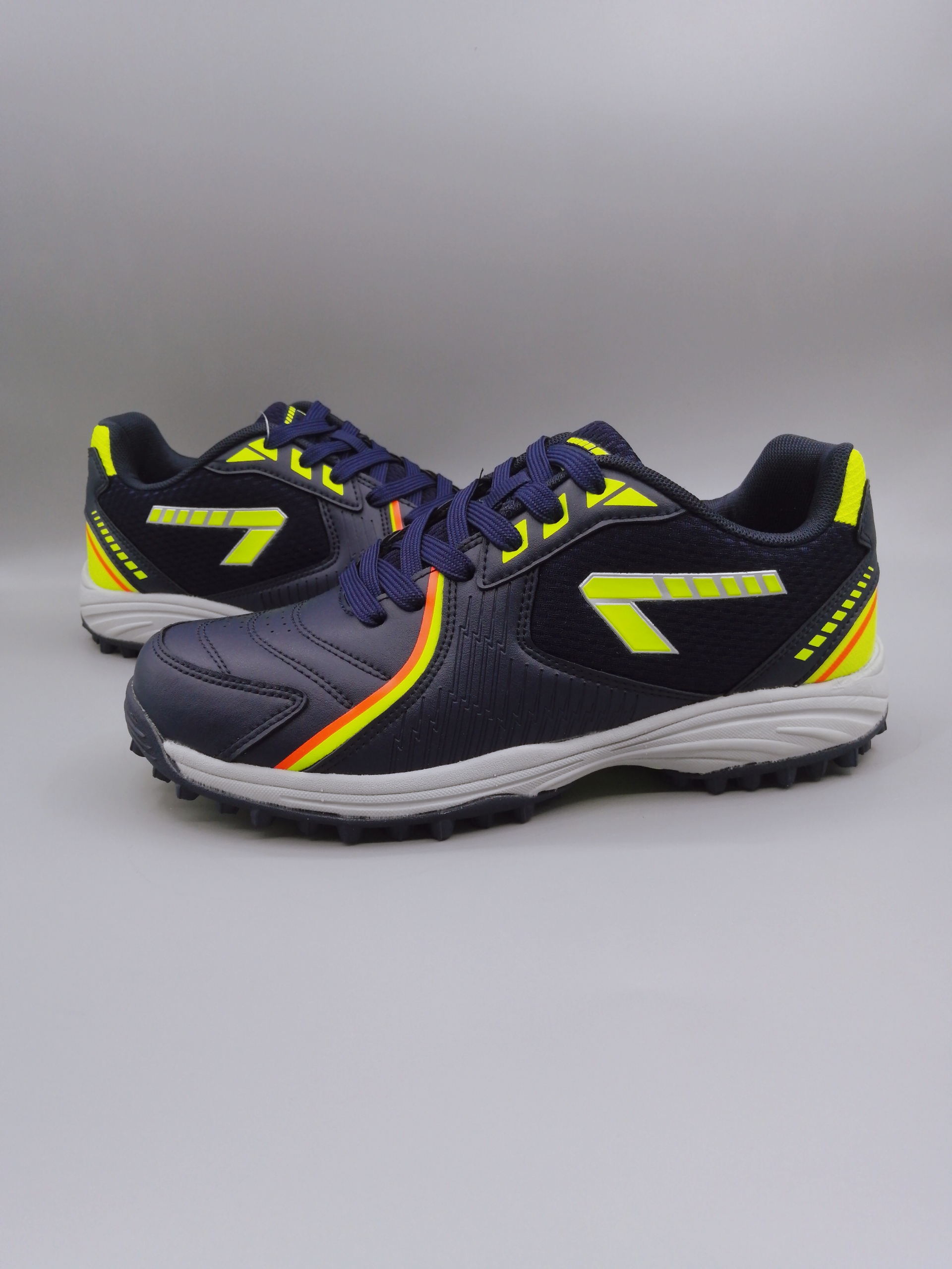 Line7 Men Turf Shoes L7 Saber | Shopee Malaysia