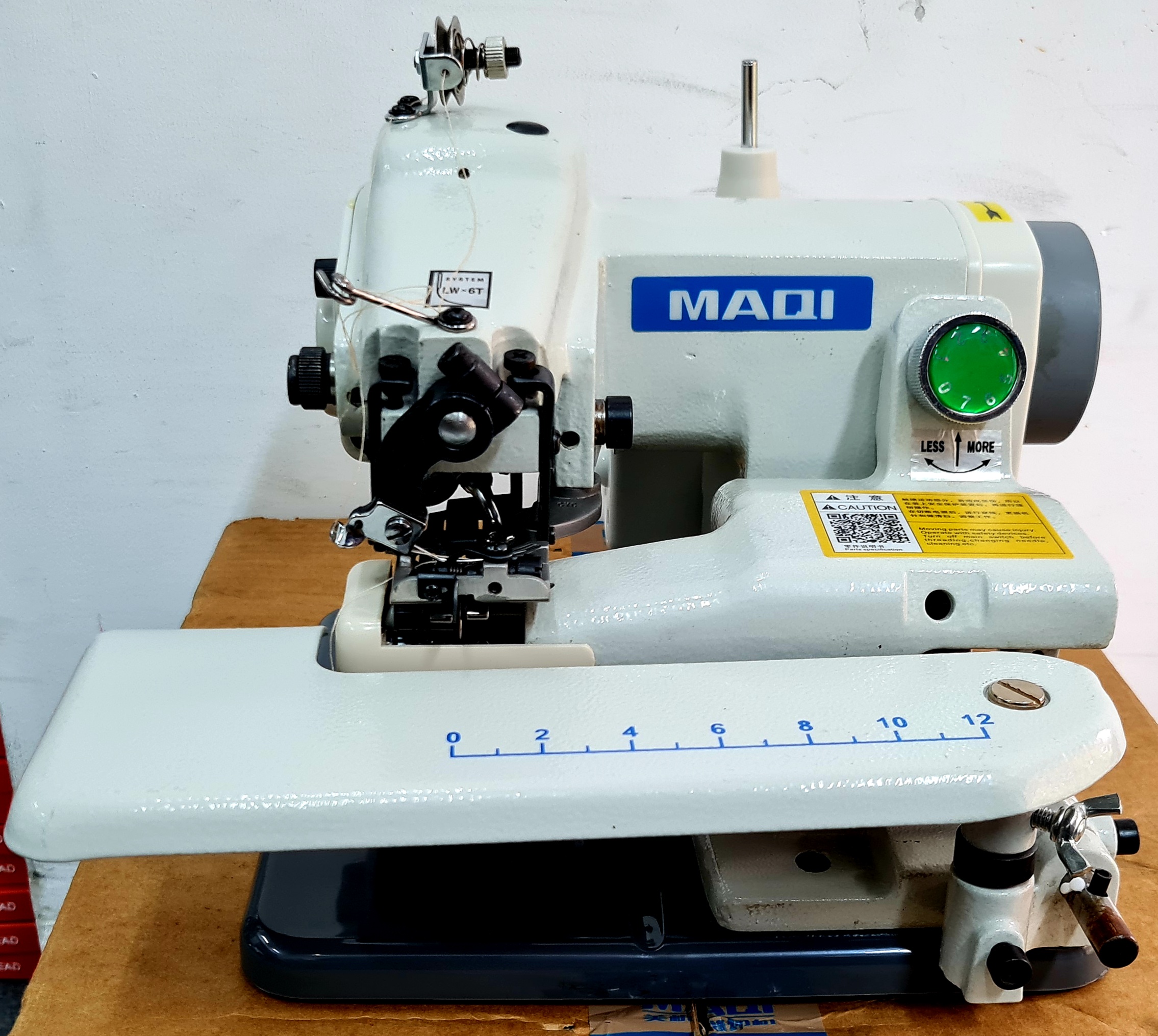 DESK-TYPE BLIND STITCH SEWING MACHINE (MAQI BRAND) / MESIN JAHIT BLIND ...