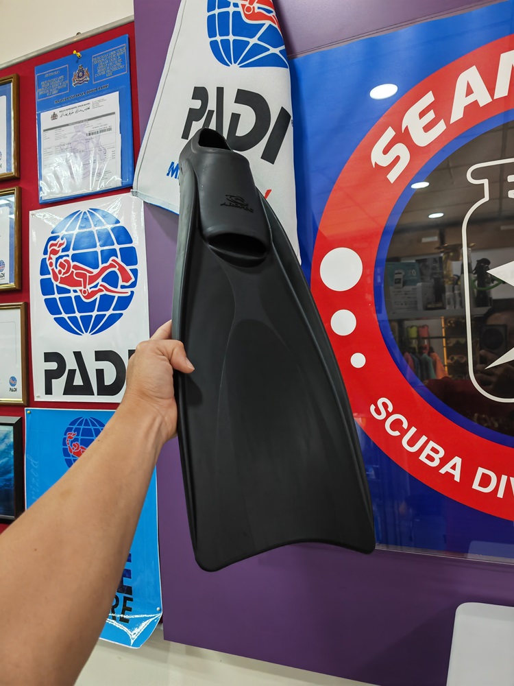 AROPEC F-JS23A Scuba Diving Fins Full Foot Rubber Fins Flippers not ...