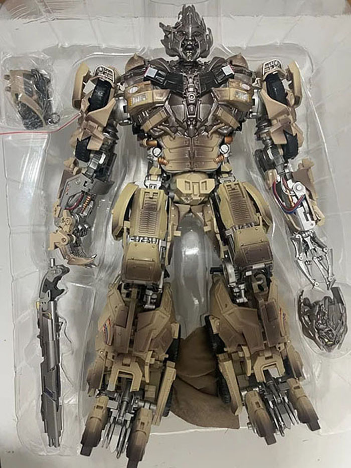 4th Party Transformable Robot - DP01 DP-01 Megatron Oversized KO UTR05 UT-R05 Unique Toys ...