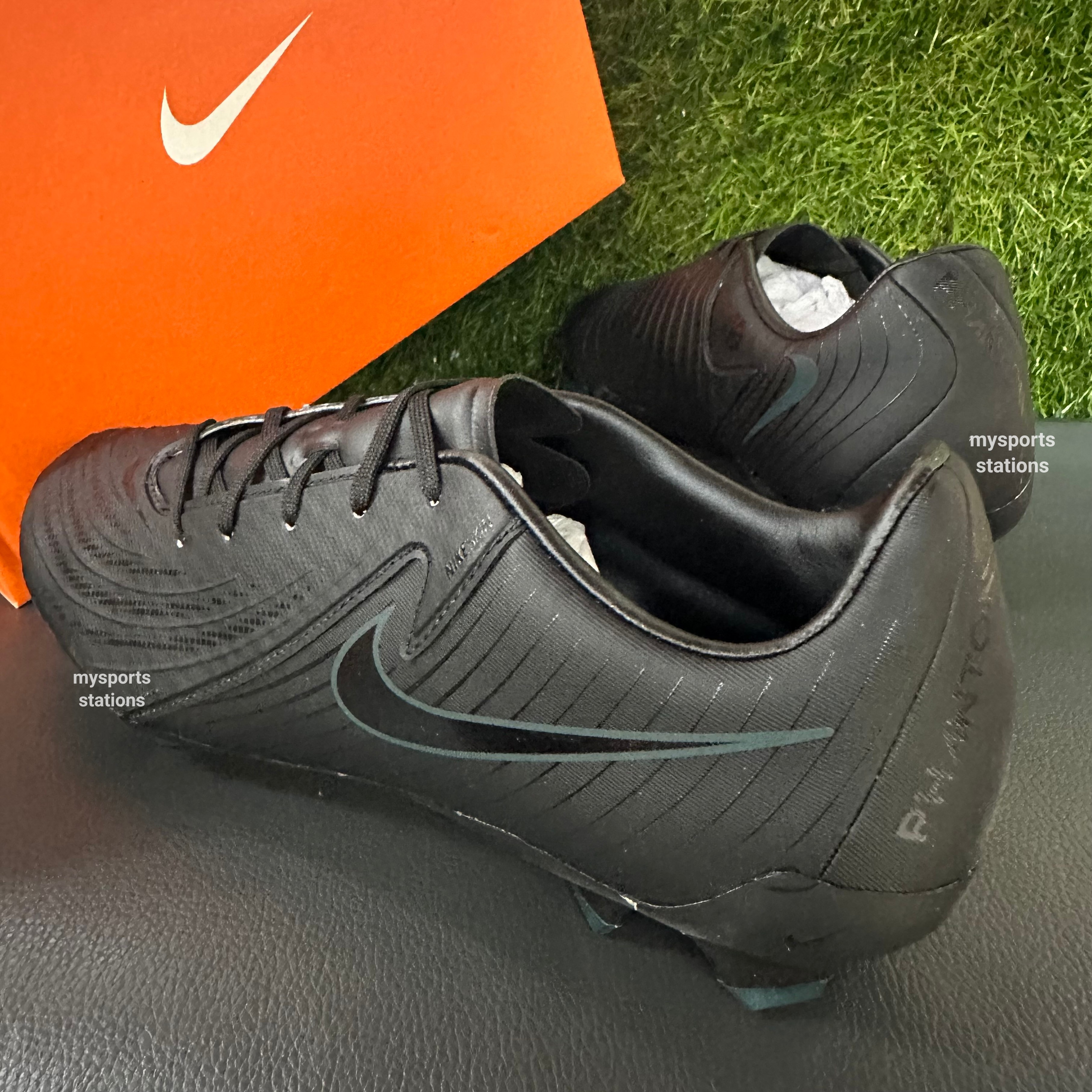 Nike Phantom GX II Academy FG/MG [FD6723] Football Shoes | Soccer Boots ...