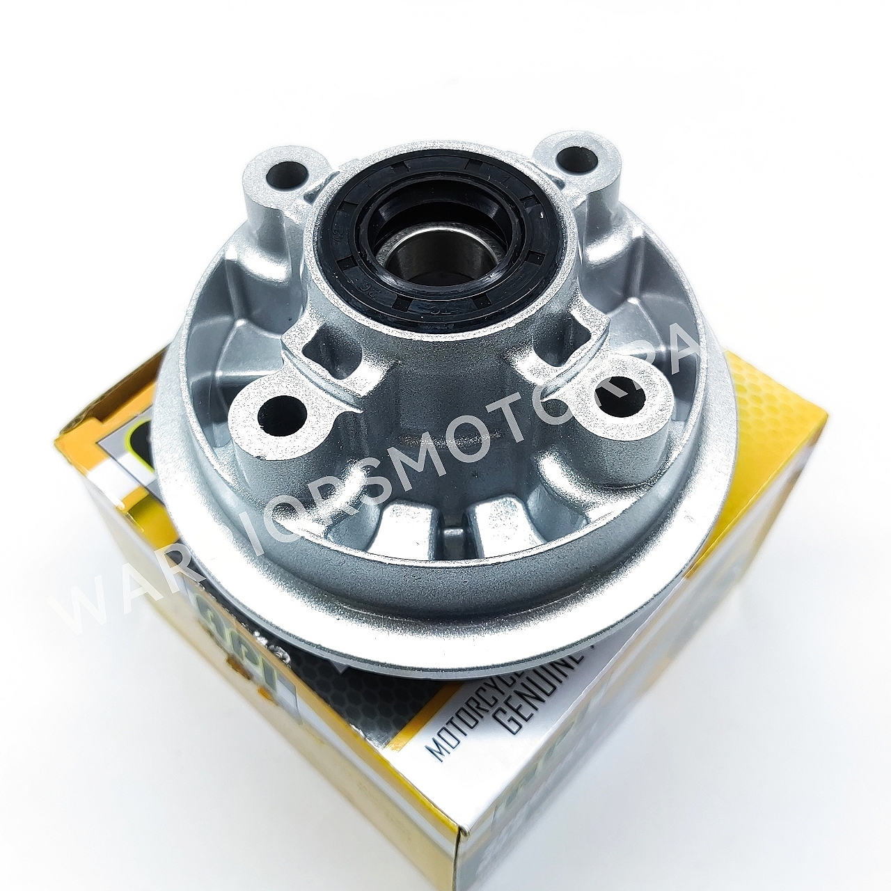 YAMAHA Y125/Y125Z/Y125ZR SPROCKET HUB REAR WHEEL CLUTCH HUB INCLUDED ...