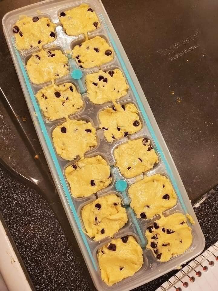 Tupperware Ice Maker Ice Cube Tray Ais keeper Air Batu Sejuk/ TC ...