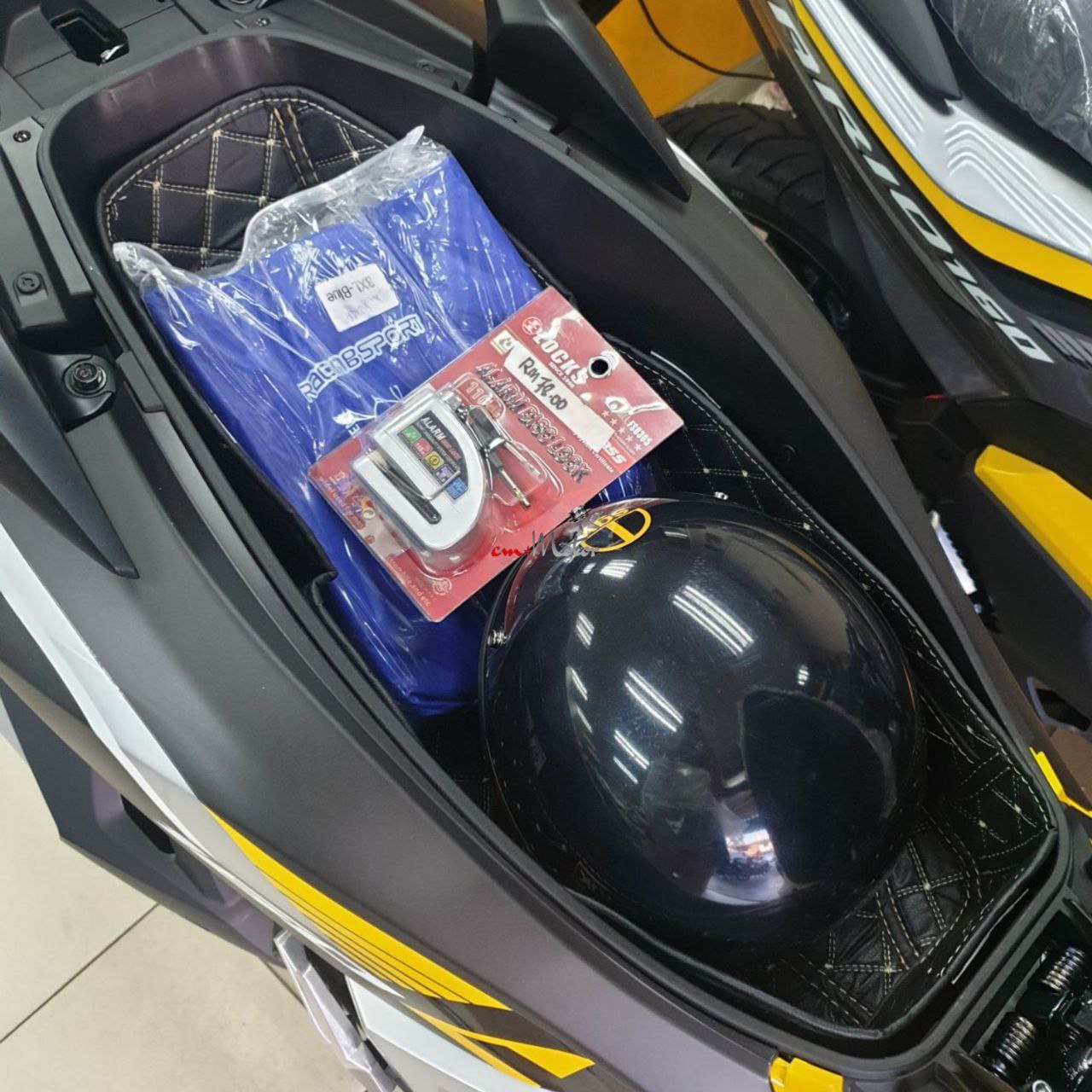 (HONDA ADV 150/ADV 160) Scooter Under Seat Storage Box Cover/Inner ...
