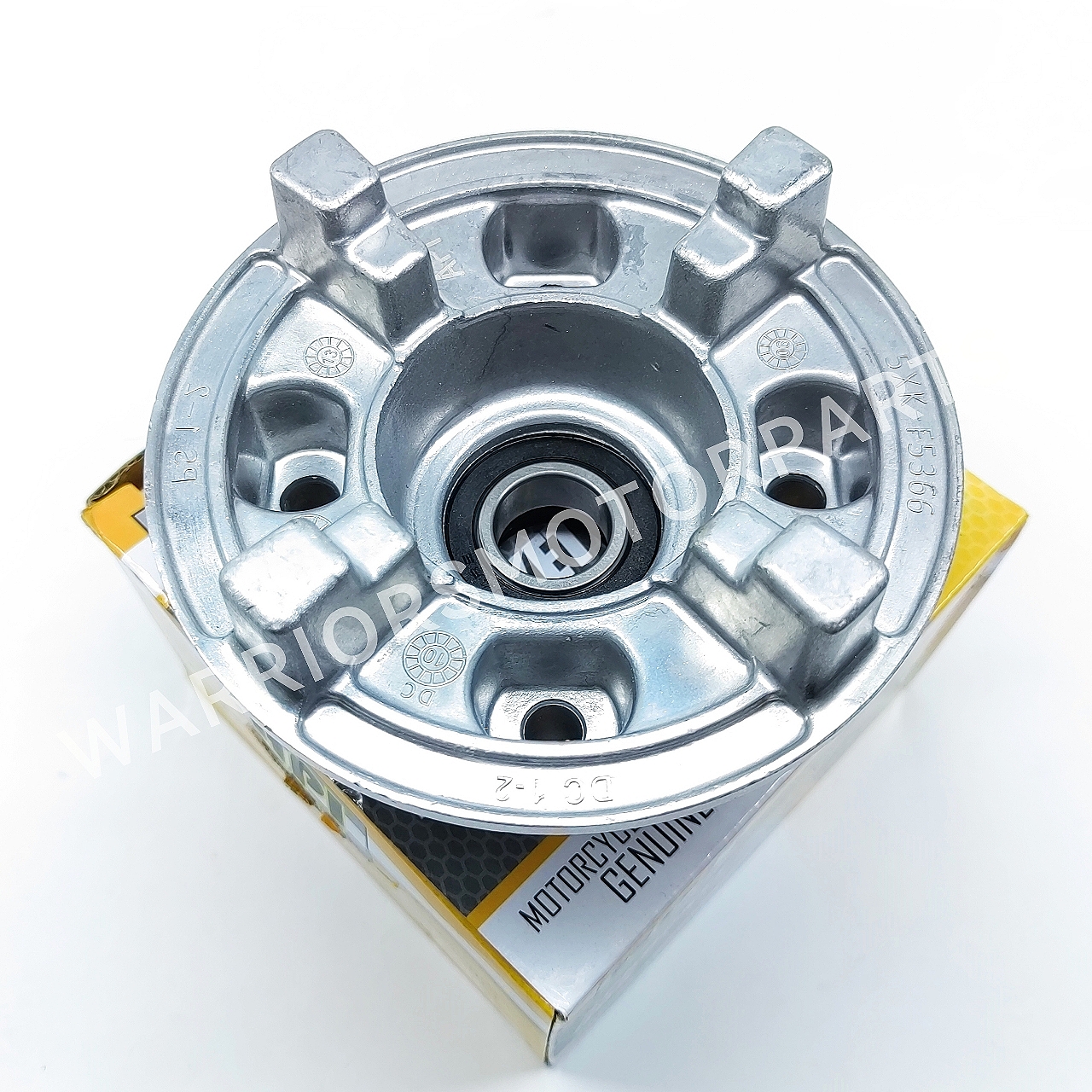 YAMAHA Y125/Y125Z/Y125ZR SPROCKET HUB REAR WHEEL CLUTCH HUB INCLUDED ...