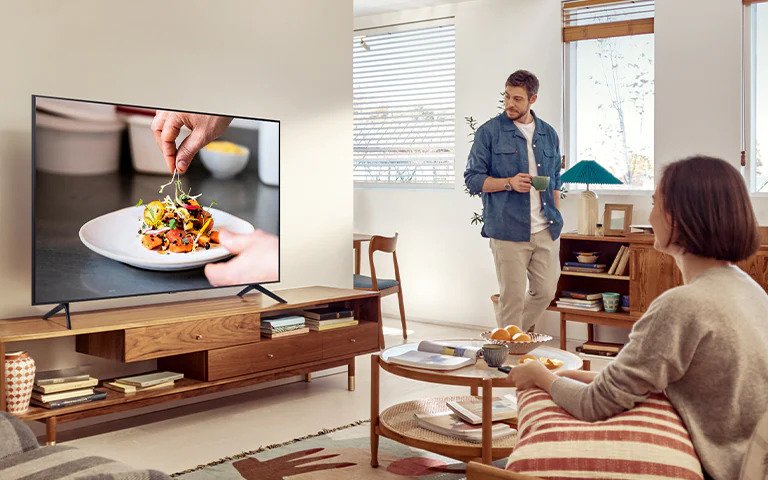 Samsung 55" Inch LED TV UA55AU7000 4K UHD Smart TV with Crystal ...
