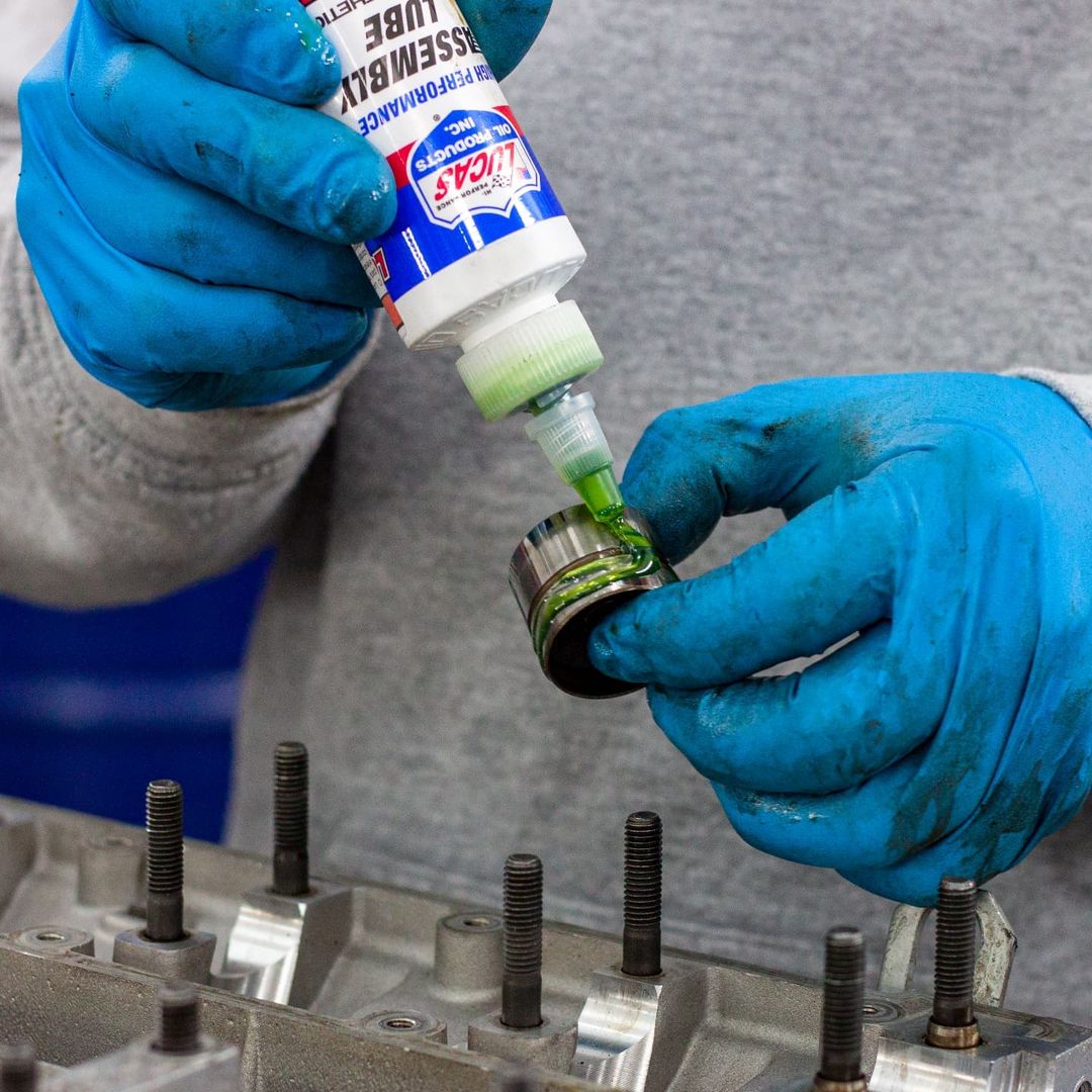 Lucas Semi Synthetic Assembly Lube 118ml / 237ml | Shopee Malaysia