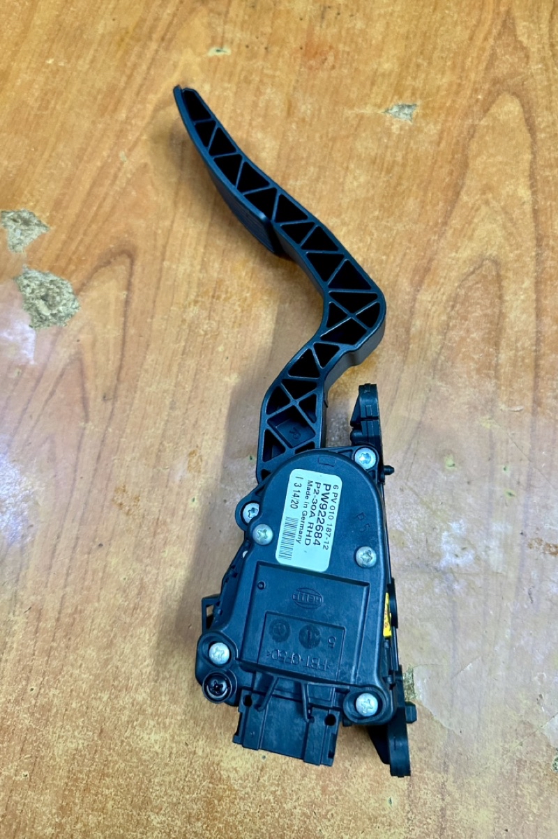 PROTON IRIZ PERSONA 2016Y AC PEDAL SENSOR ORIGINAL PW922684 READY STOCK ...