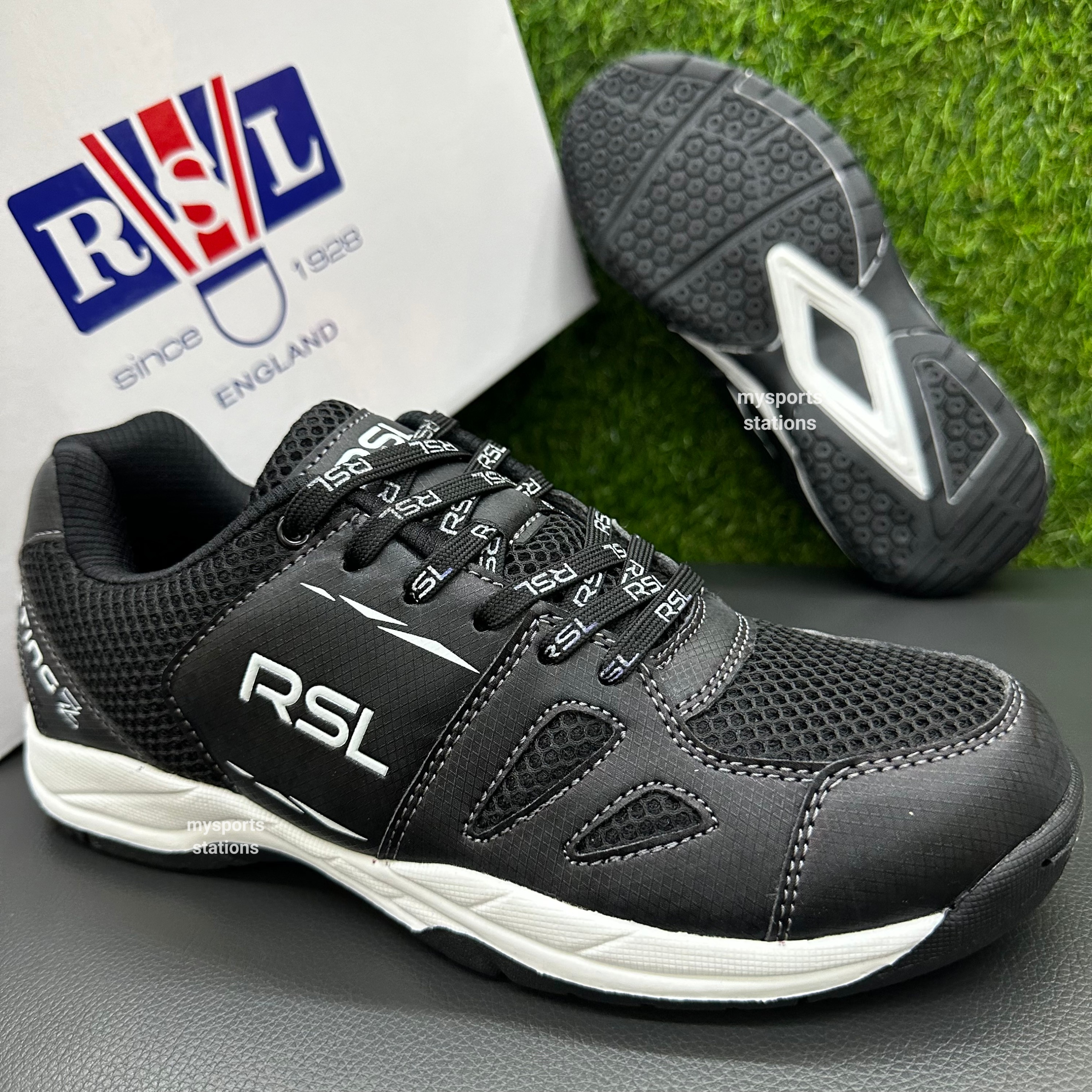 RSL Mens Stingz (SR) [Black-White |White Grey |White-Blue] Badminton ...
