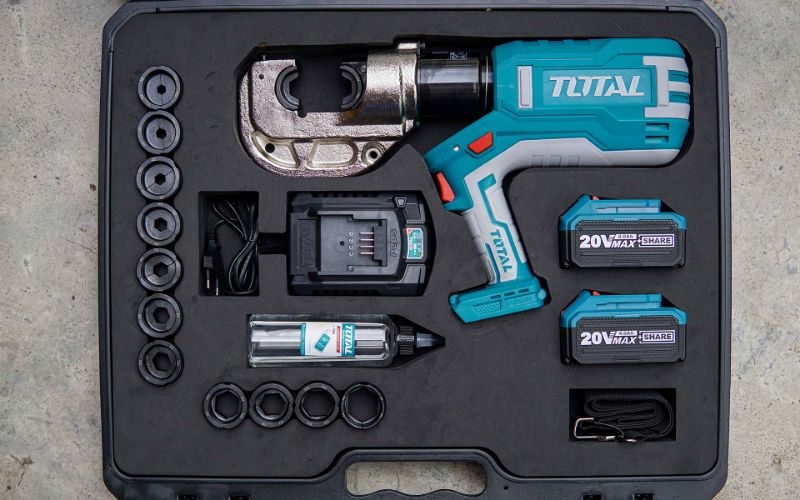 Total Li-ion Hydraulic Crimping Tool TCTLI2002 | Shopee Malaysia