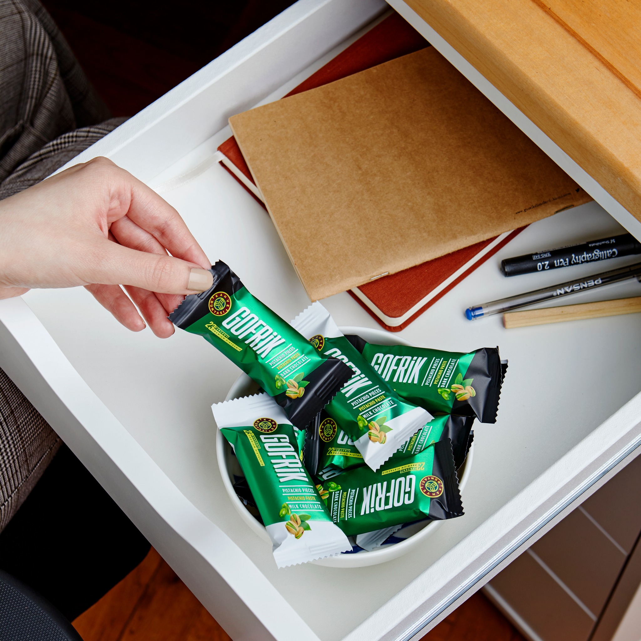 (EXP: 09/2025) Kahve GOFRIK Pistachio Paste Mini Wafer with Milk ...